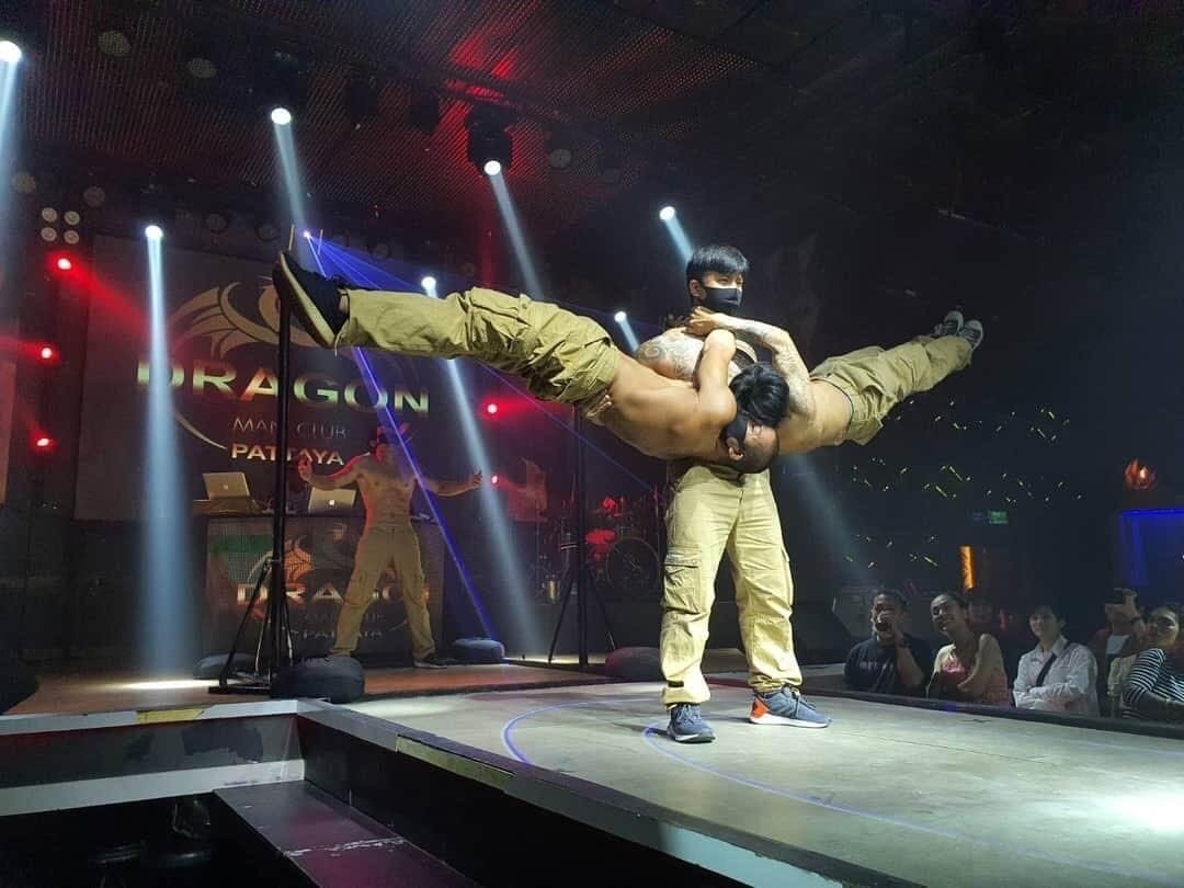 รีวิว DRAGON MAN CLUB Pattaya - ต้องไปค่ะ ใครอยู่เเถวนั้น ห้ามพลาด งาน ...