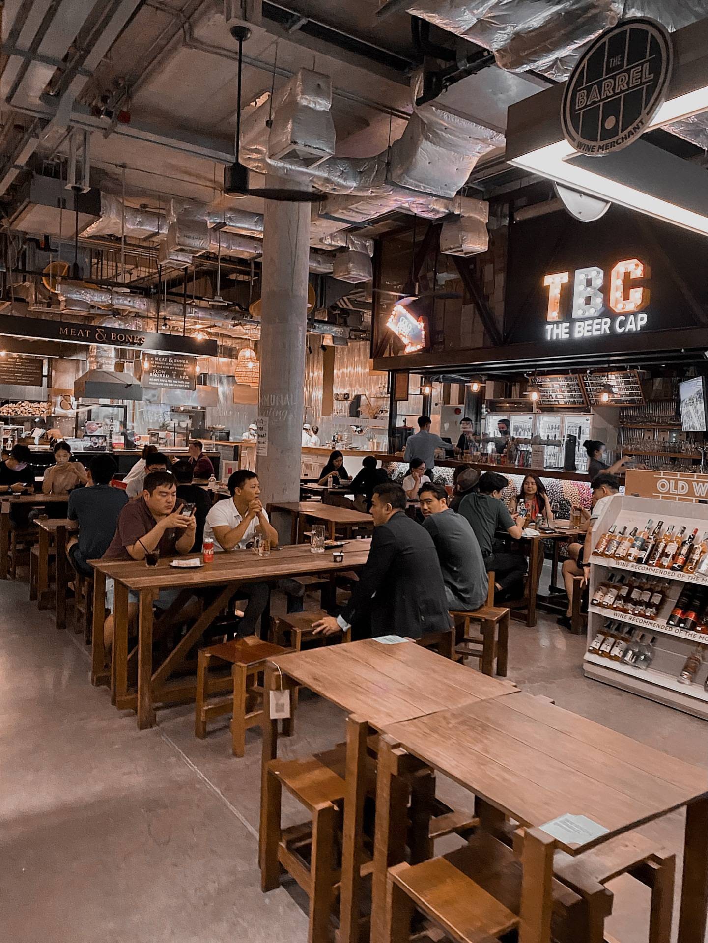 รูป theCOMMONS ทองหล่อ