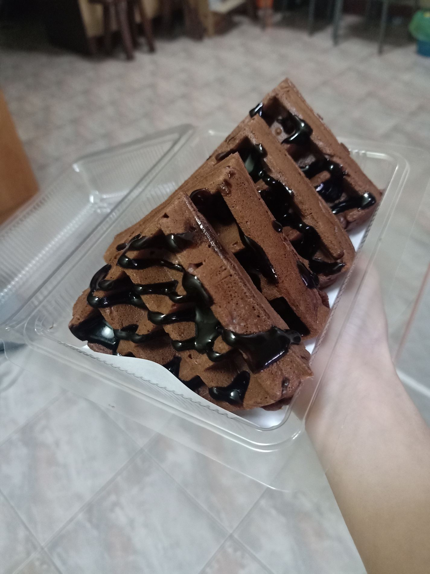 รูป วาฟเฟิล ไส้ทะลัก Rabbit Waffle เปิดขายทุกวันอาทิตย์ และวันหยุดตามเทศกาล