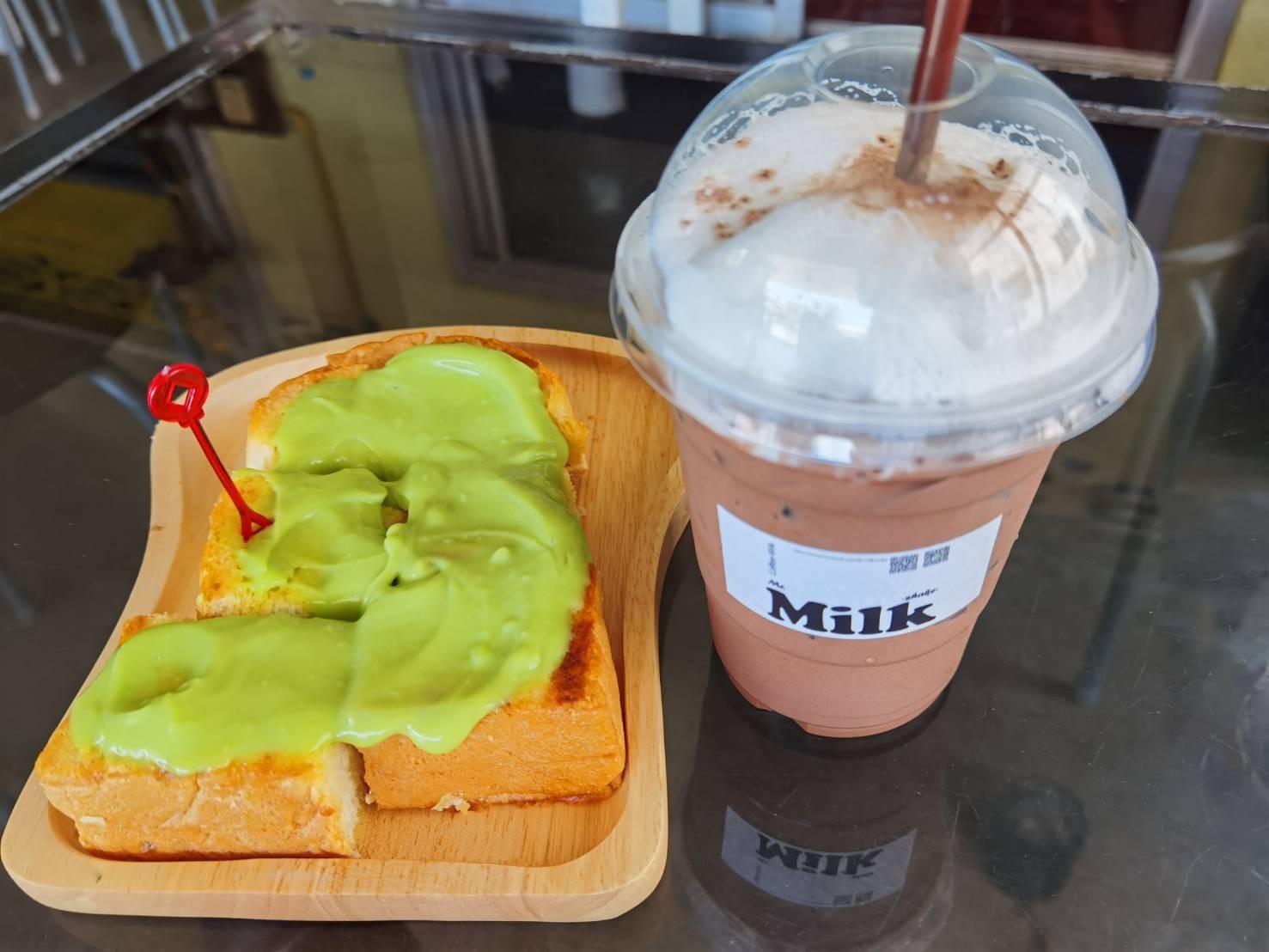 รีวิว Mr.Milk Shake กสิกรทุ่งสร้าง - ร้านแนะนำวันนี้