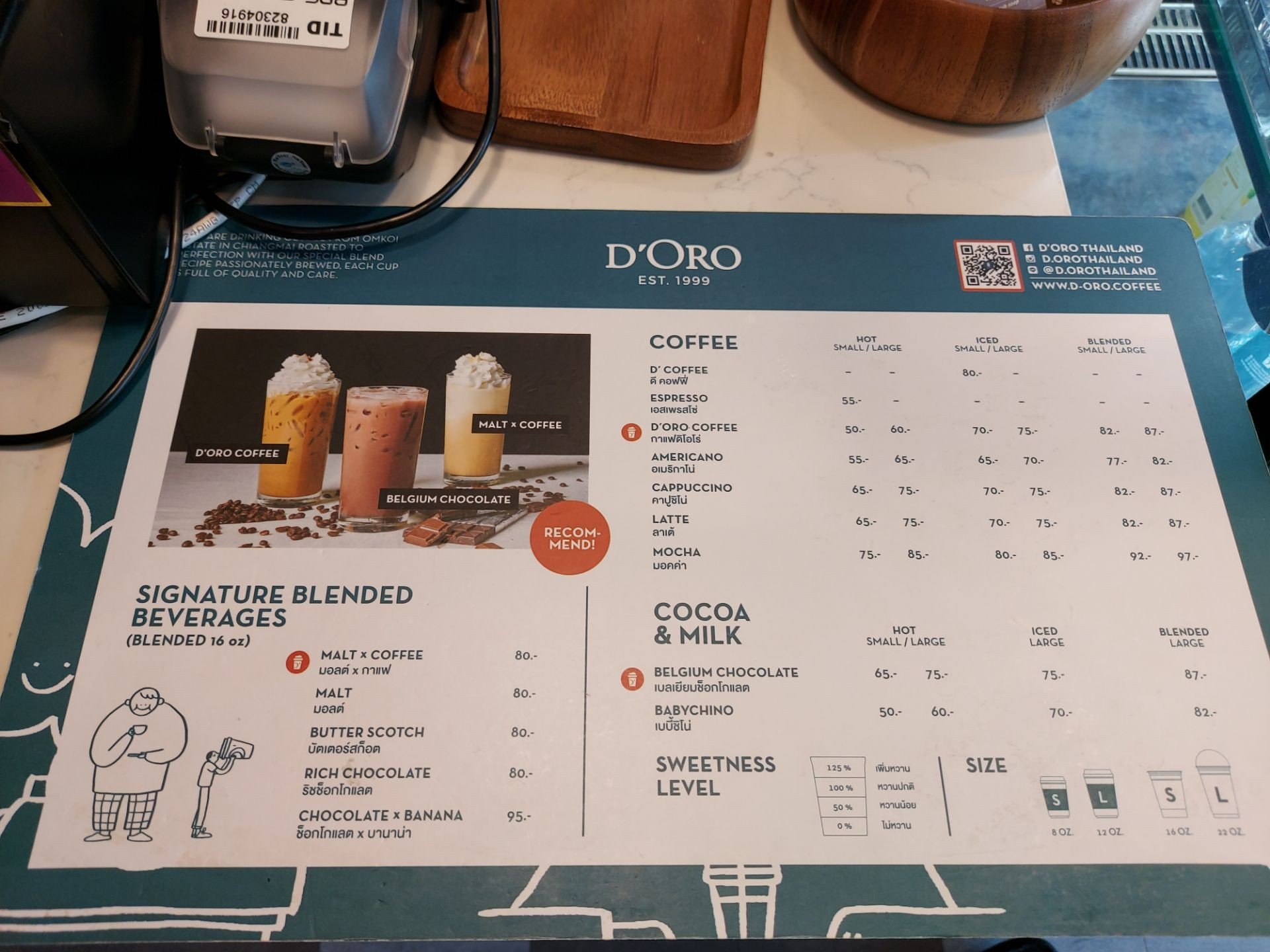 รีวิว D’oro Coffee อาคารมณียา - ร้านกาแฟเล็กๆ รสชาติดี ขนมเพียบ