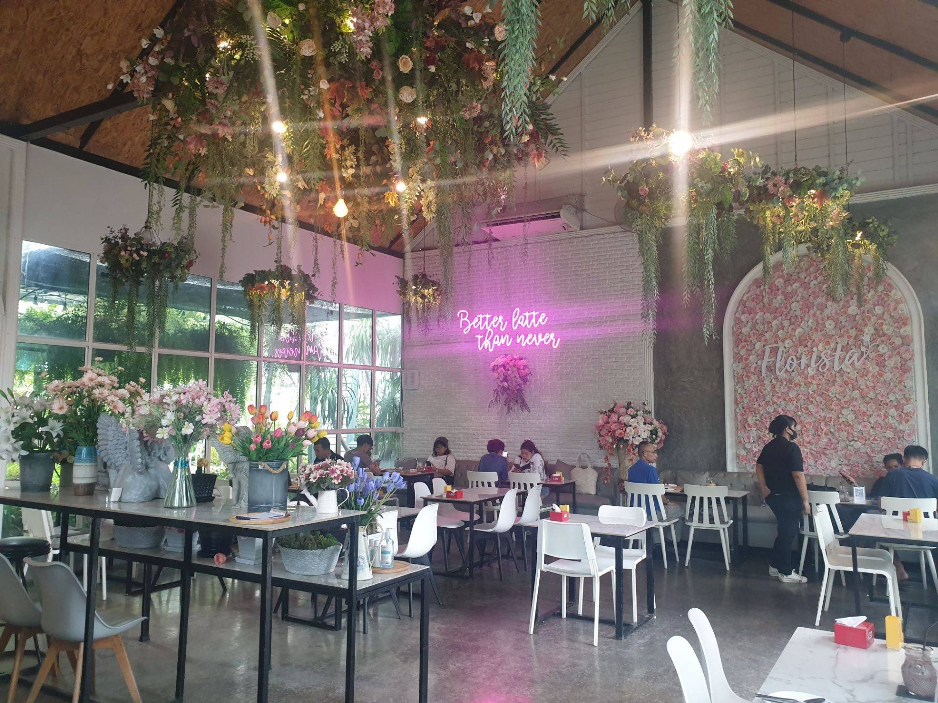 รีวิว Florista Cafe And Eatery - ร้านน่ารักดี - Wongnai