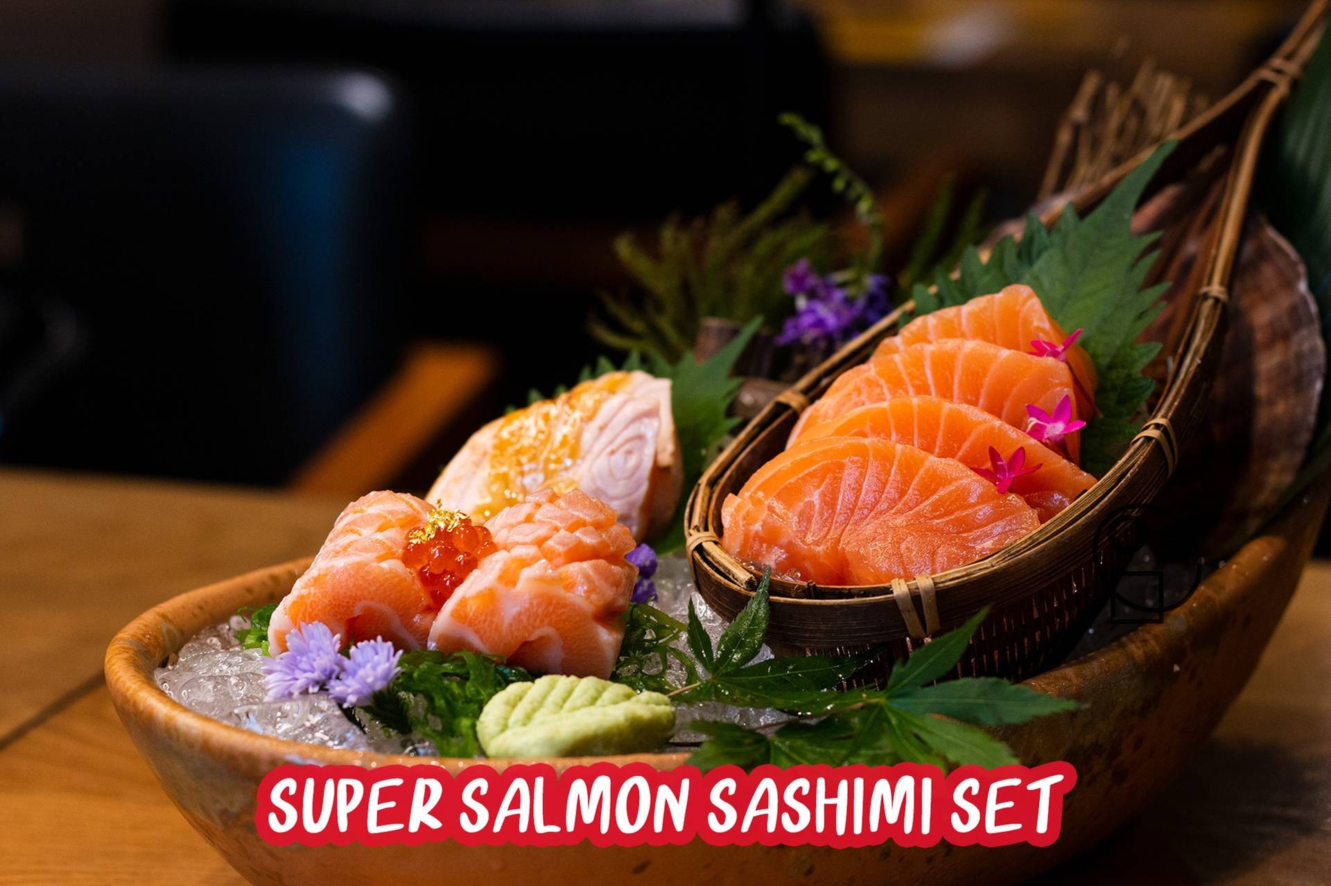Salmon sashimi • Super Salmon Sashimi set ชุดที่รวมเซลมอน 3 ขนิดไว้ใน ...