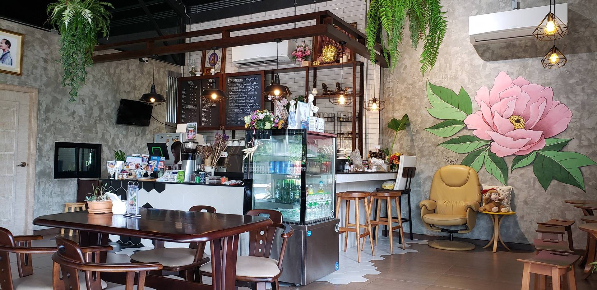 รูป Vera Cafe & Hangout