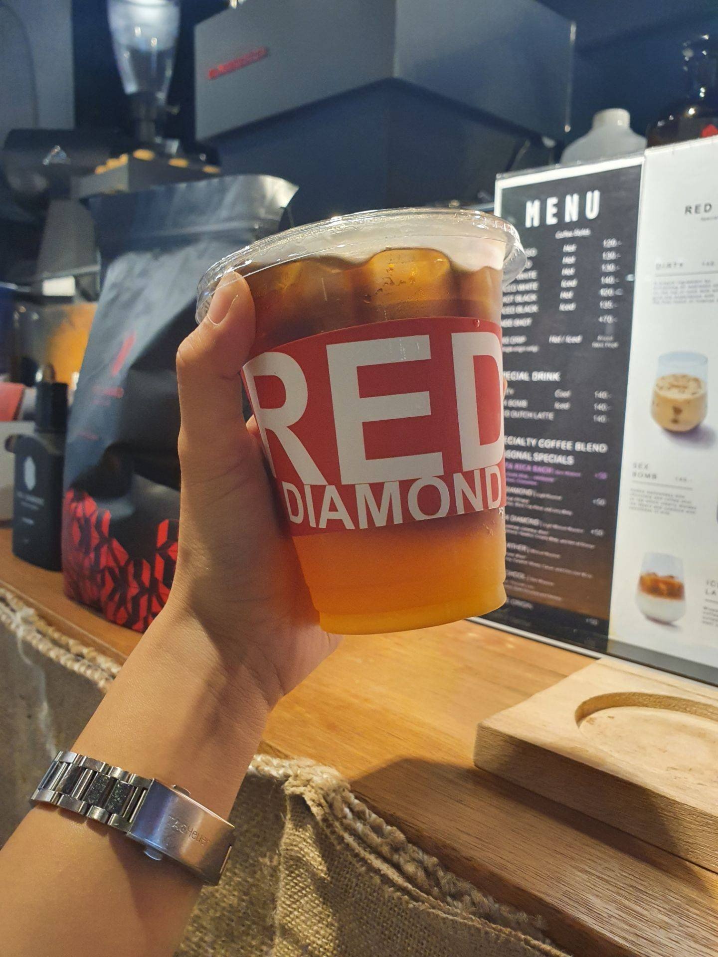 รีวิว Red Diamond Cafe เซ็นทรัลเวิลด์ ชั้น 5 - ร้านกาแฟที่เรารักที่สุด ...