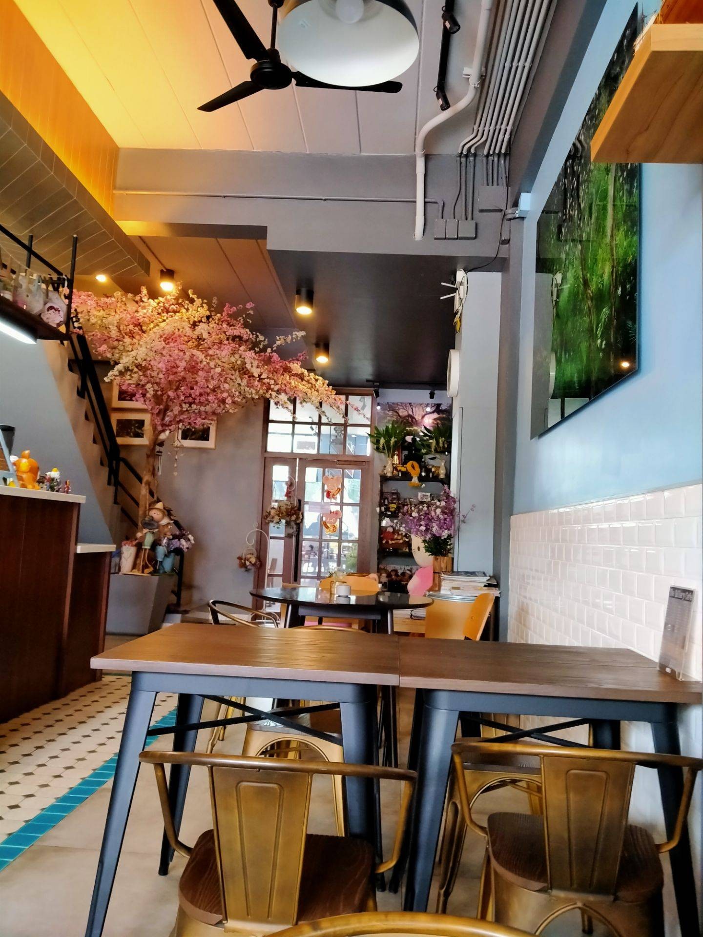 รูป The Gallery Cafe นิคมฯลาดกระบัง