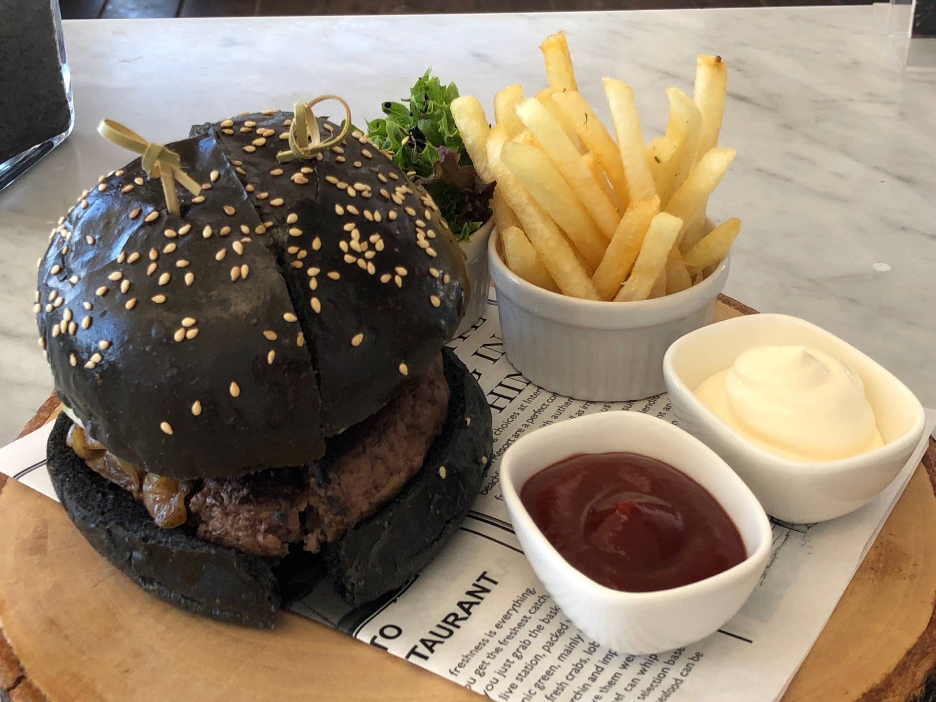 รีวิว Azure Bar & Restaurant @InterContinental Huahin - นั่งกินยามบ่าย ...