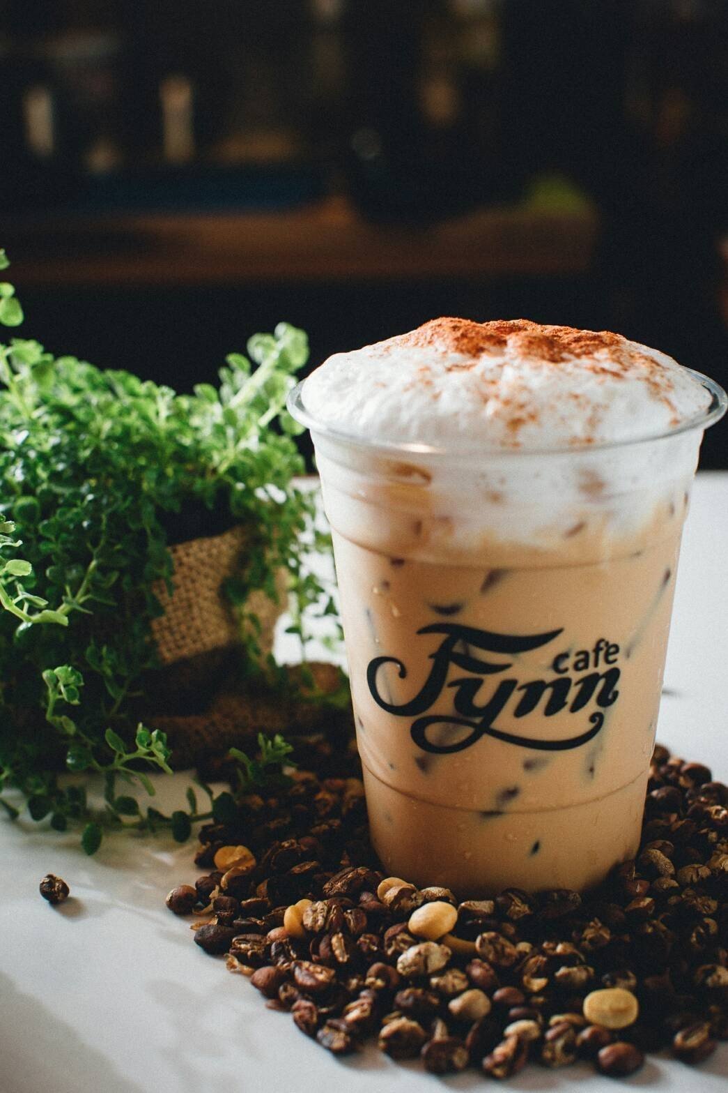 [รีวิว] ร้าน Fynn Cafe กำแพงดิน | เมนูแนะนำ รูปภาพ ราคา