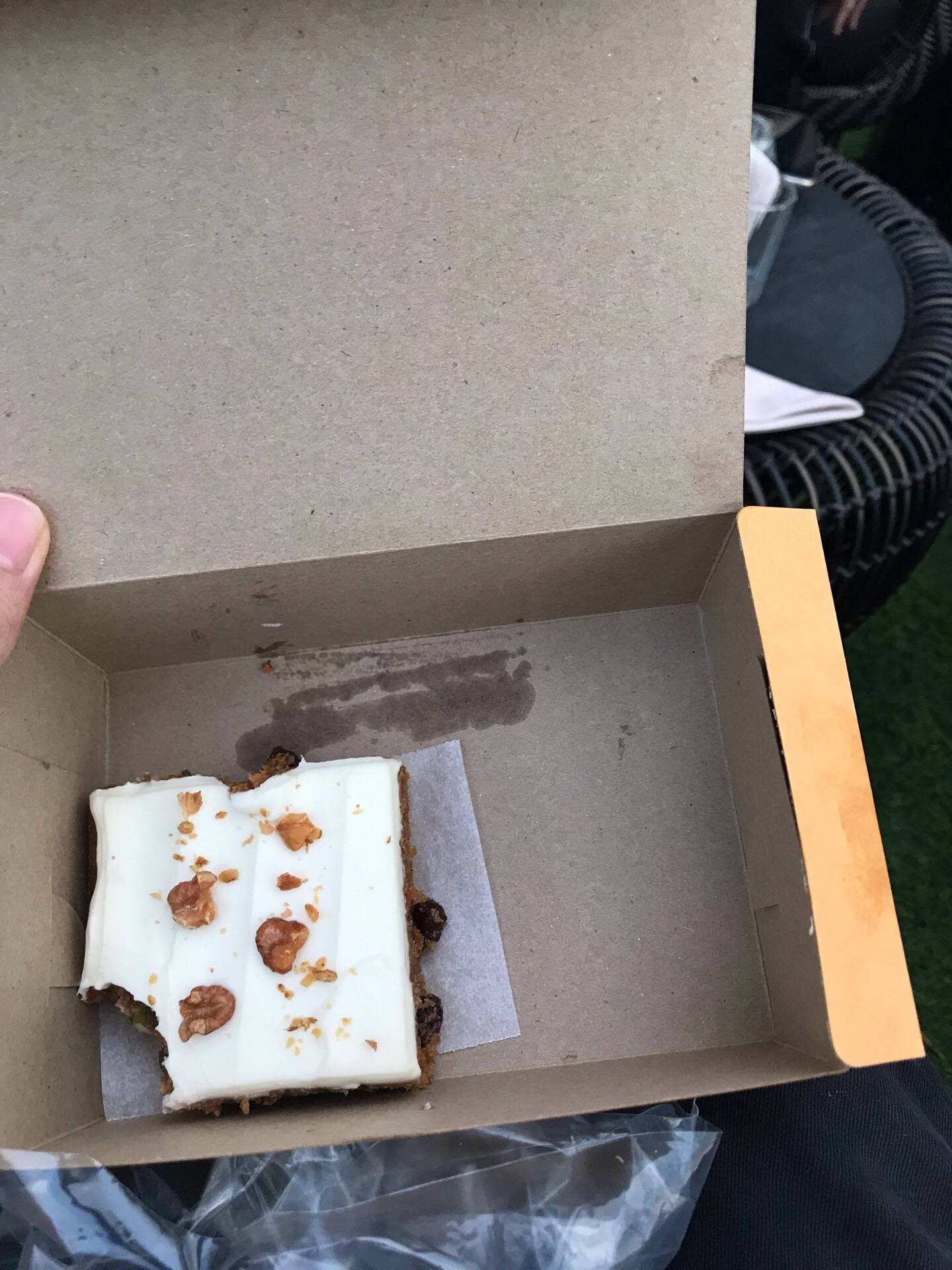 รูป Bake & Bloom สาขา Market Place นางลิ้นจี่ ชั้นG ติดกับบันไปเลื่อน