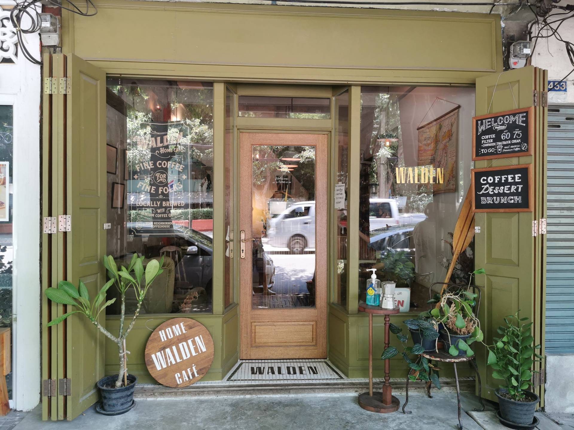 รีวิว Walden Home Cafe - - ร้านกาแฟลับลับ ย่านคลองสาน ที่กาแฟดีขนมอร่อย