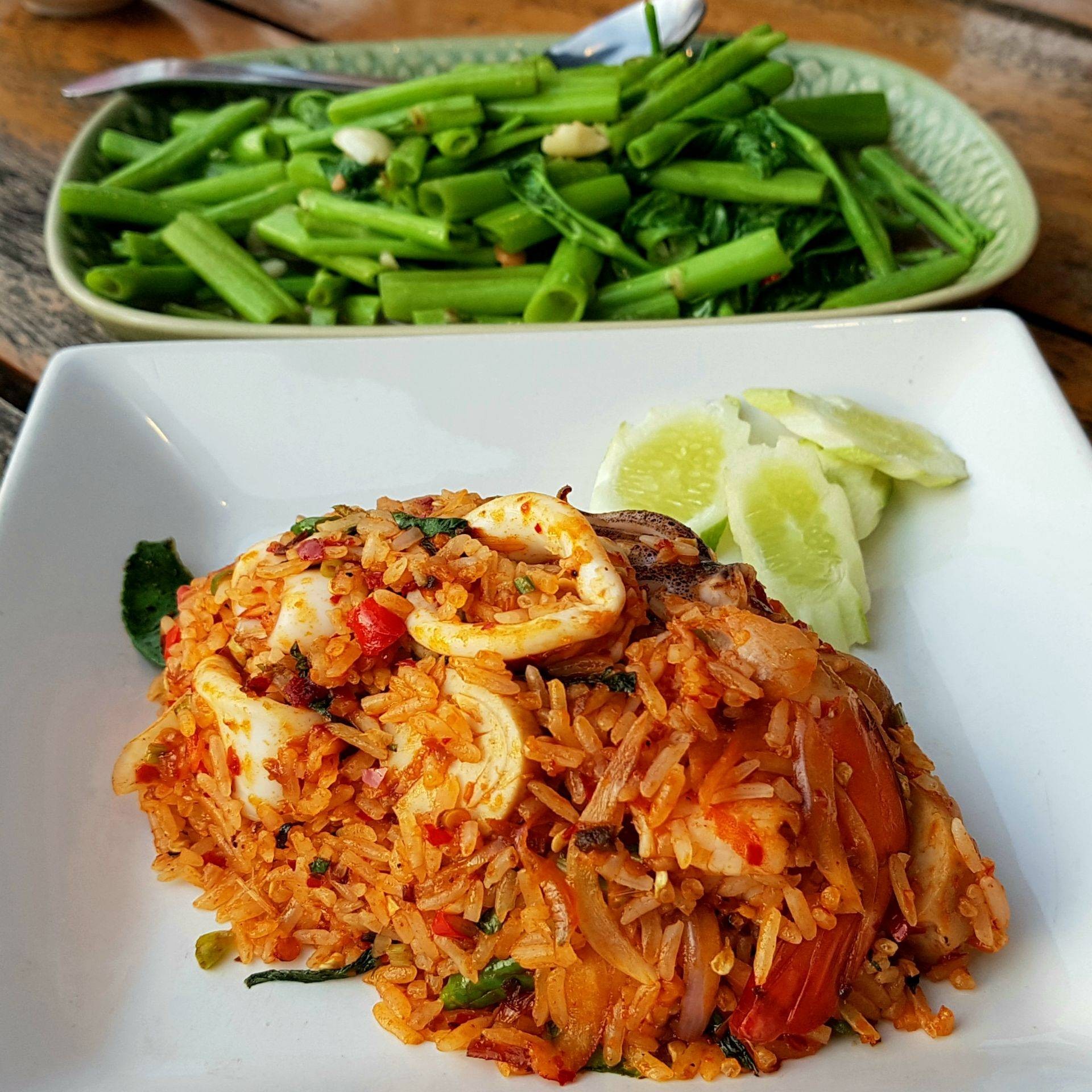 รูป เรือนน้ำอลิษา