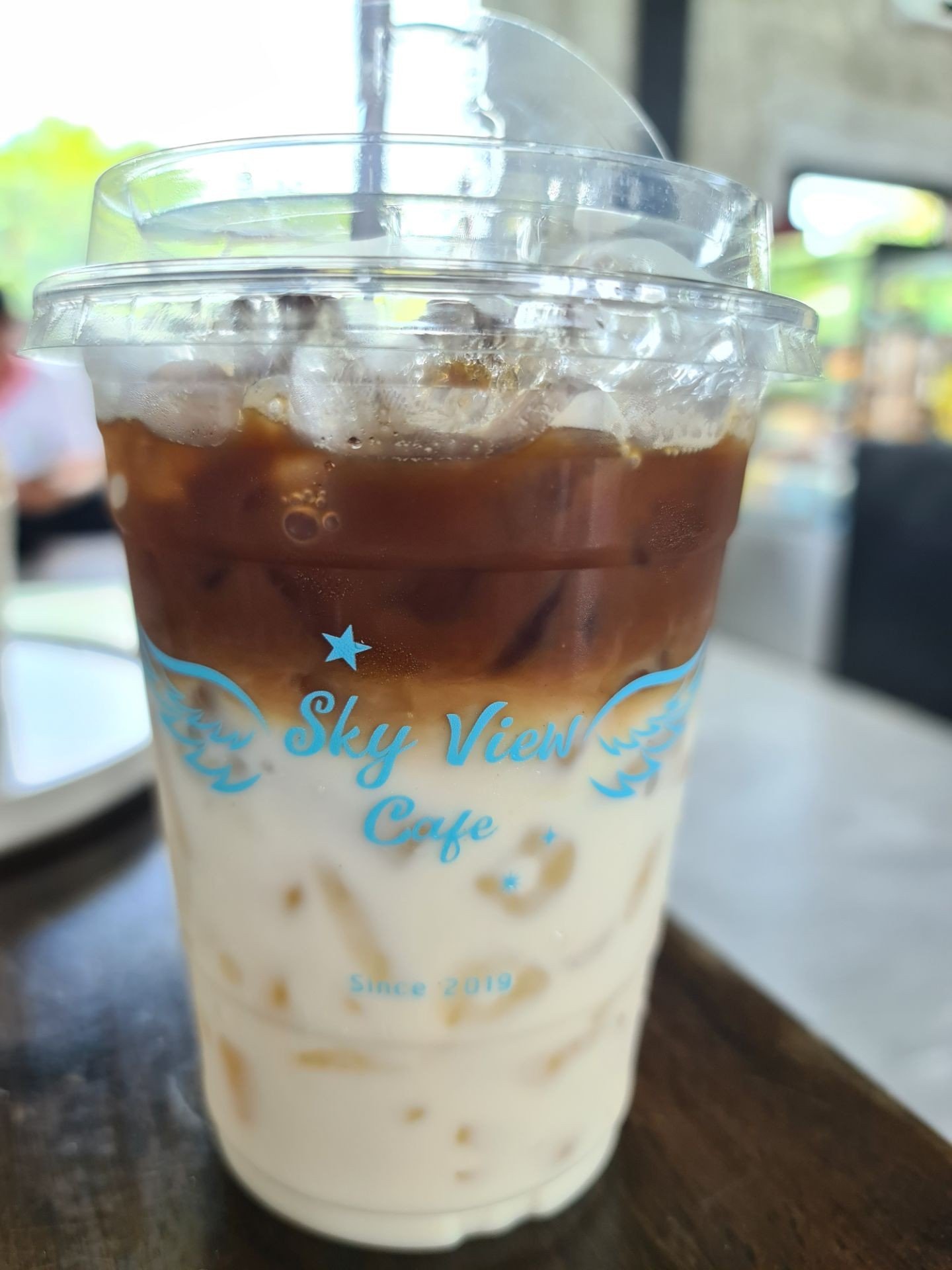 รีวิว Sky View Cafe - คนเยอะมาก แต่บรรยากาศโอเค - Wongnai