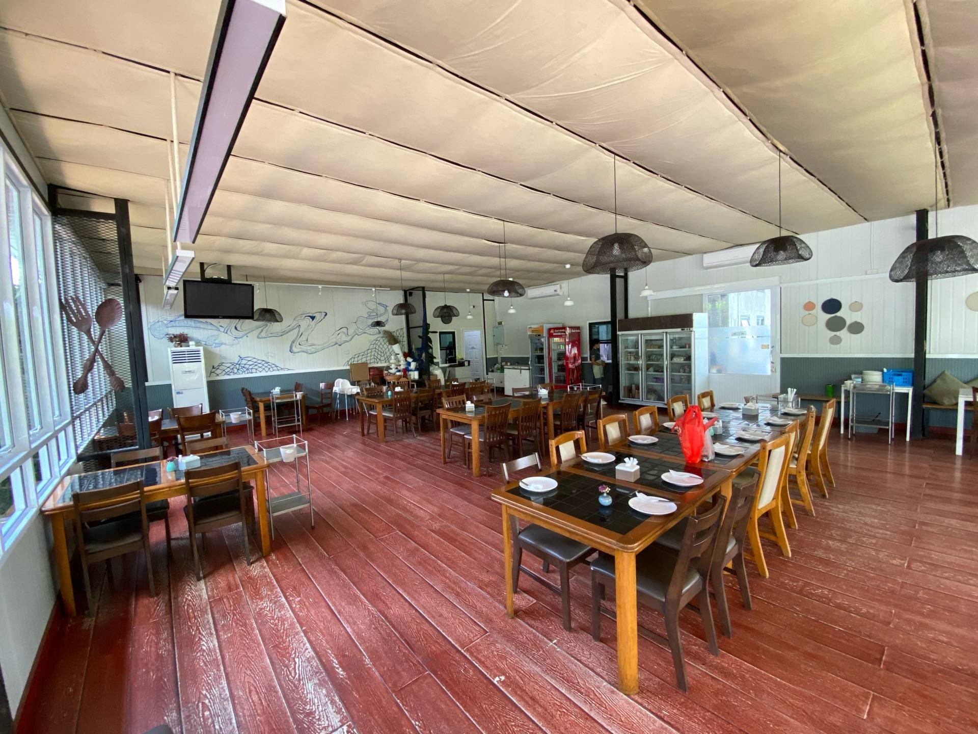 รูป Boss Thai & Seafood Restaurant (river)