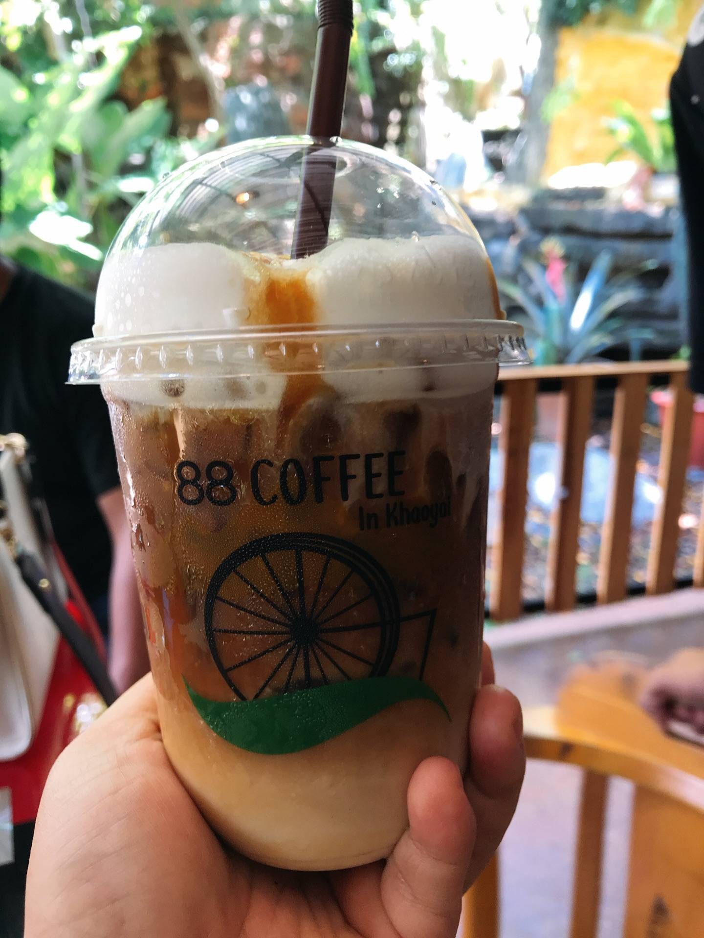 รีวิว 88 Coffee in Khaoyai - บรรยากาศเต็ม10 ไม่หักเด้อ ส่วนเครื่องดื่มเฉยๆ