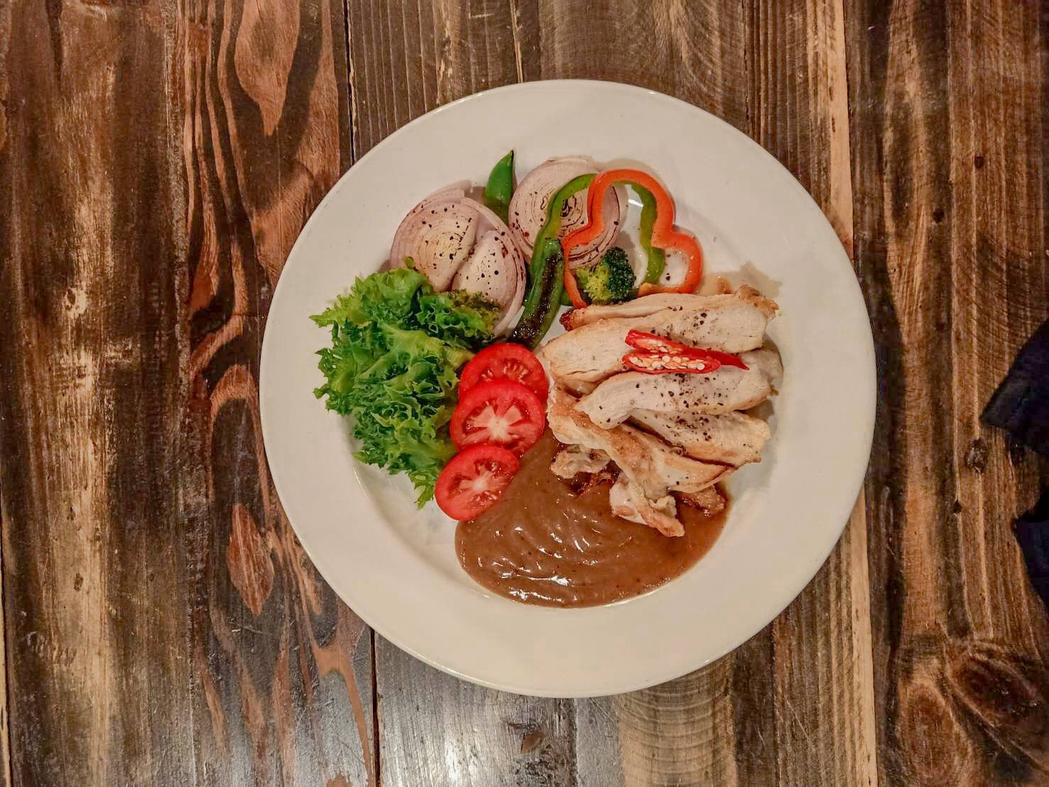 รีวิว THE LOFT Coffee-Eatery-Bakery - มาที่เดียว ครบทุกอย่าง อาหาร ...