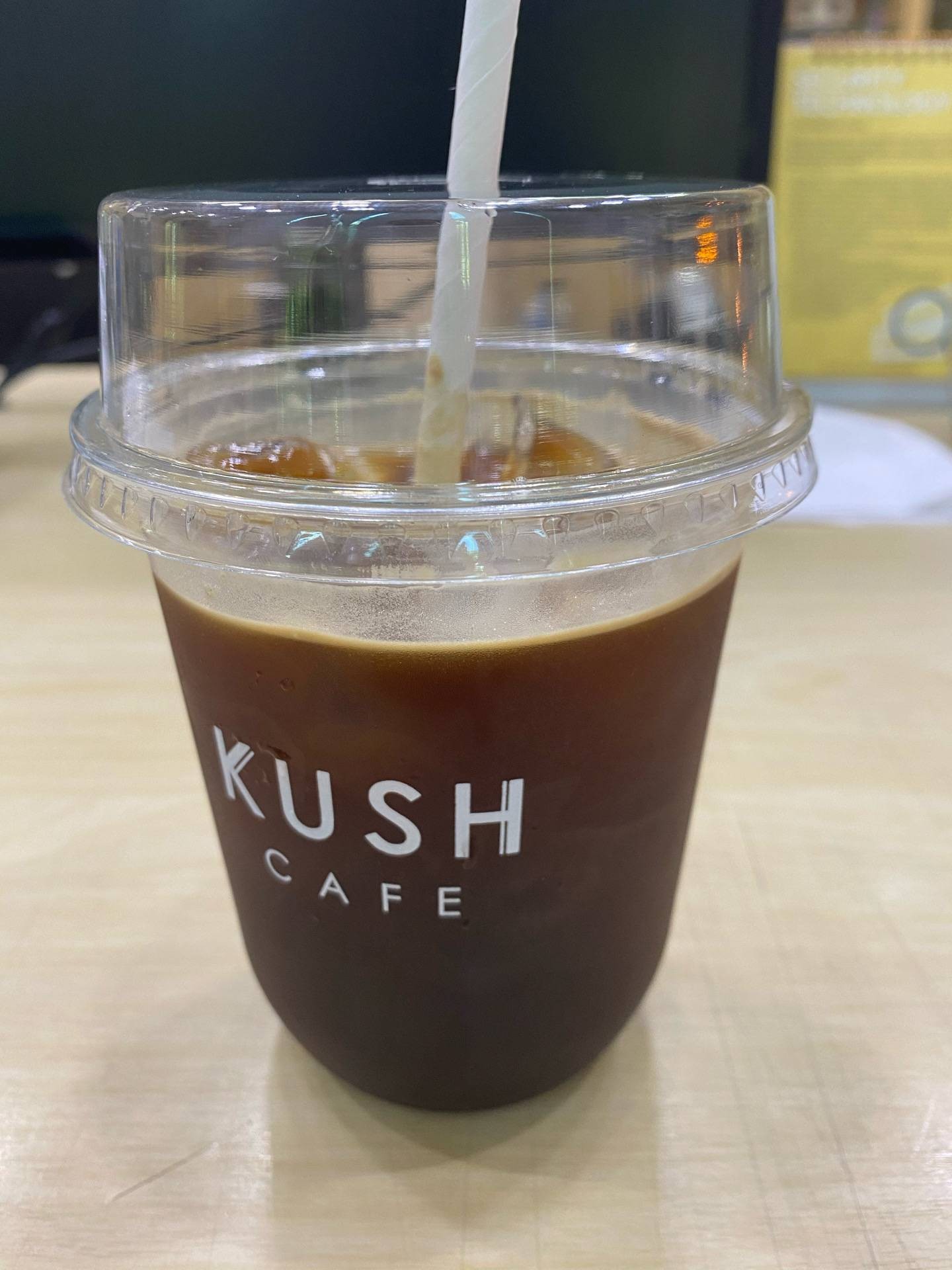 รีวิว Kush Cafe & Bacaro นางลิ้นจี่ - อร่อยดีครับ เข้มข้น เยอะดี - Wongnai
