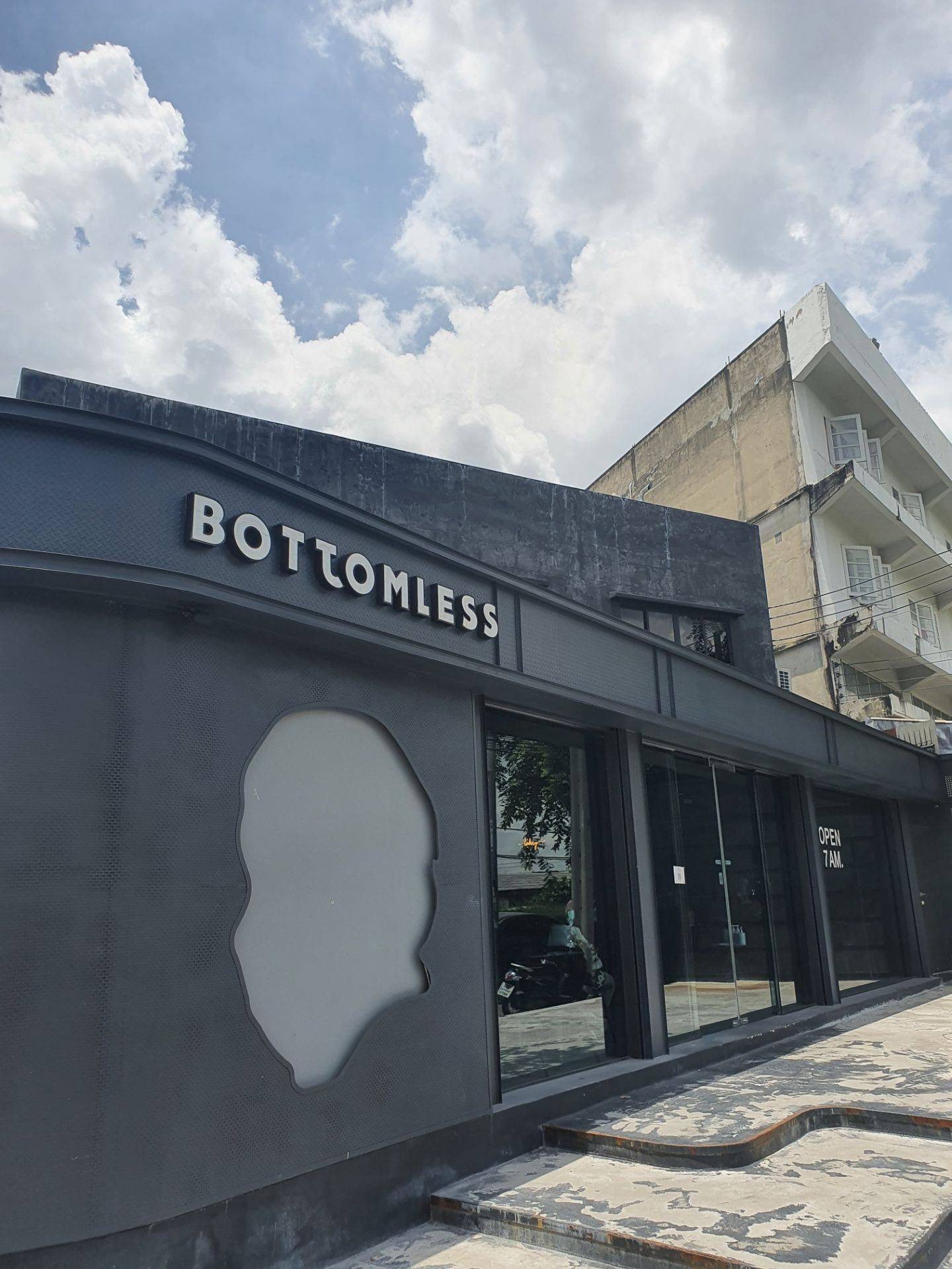 รีวิว บอททอมเลส Bottomless Flagship Store - มาเมืองนนท์ ต้องไม่พลาดกาแฟร้านนี้ - Wongnai