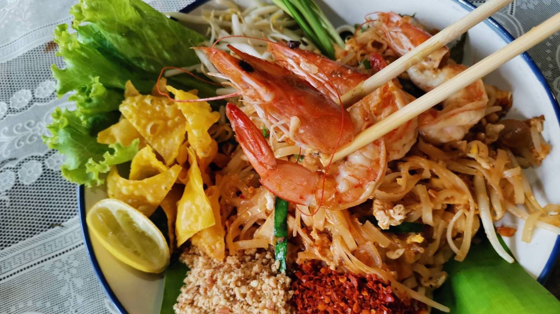 Pad Thai Moo Noom ผัดไทยหมูนุ่ม - สั่งอาหารเดลิเวอรี | Wongnai x LINE MAN