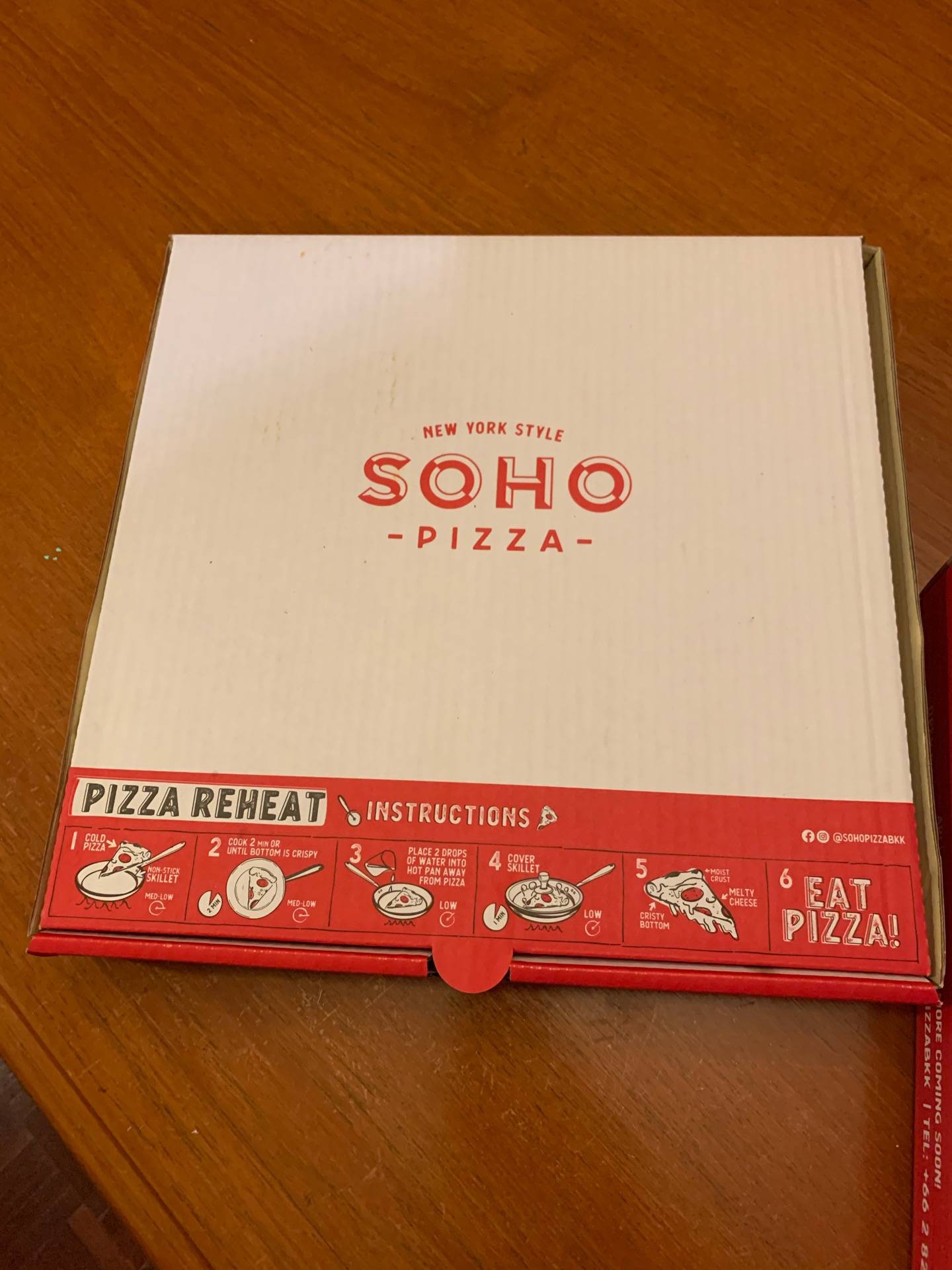 รีวิว Soho Pizza สุขุมวิท ซอย 11 - คาดหวังมากไปเลยผิดหวังมั่ง - Wongnai