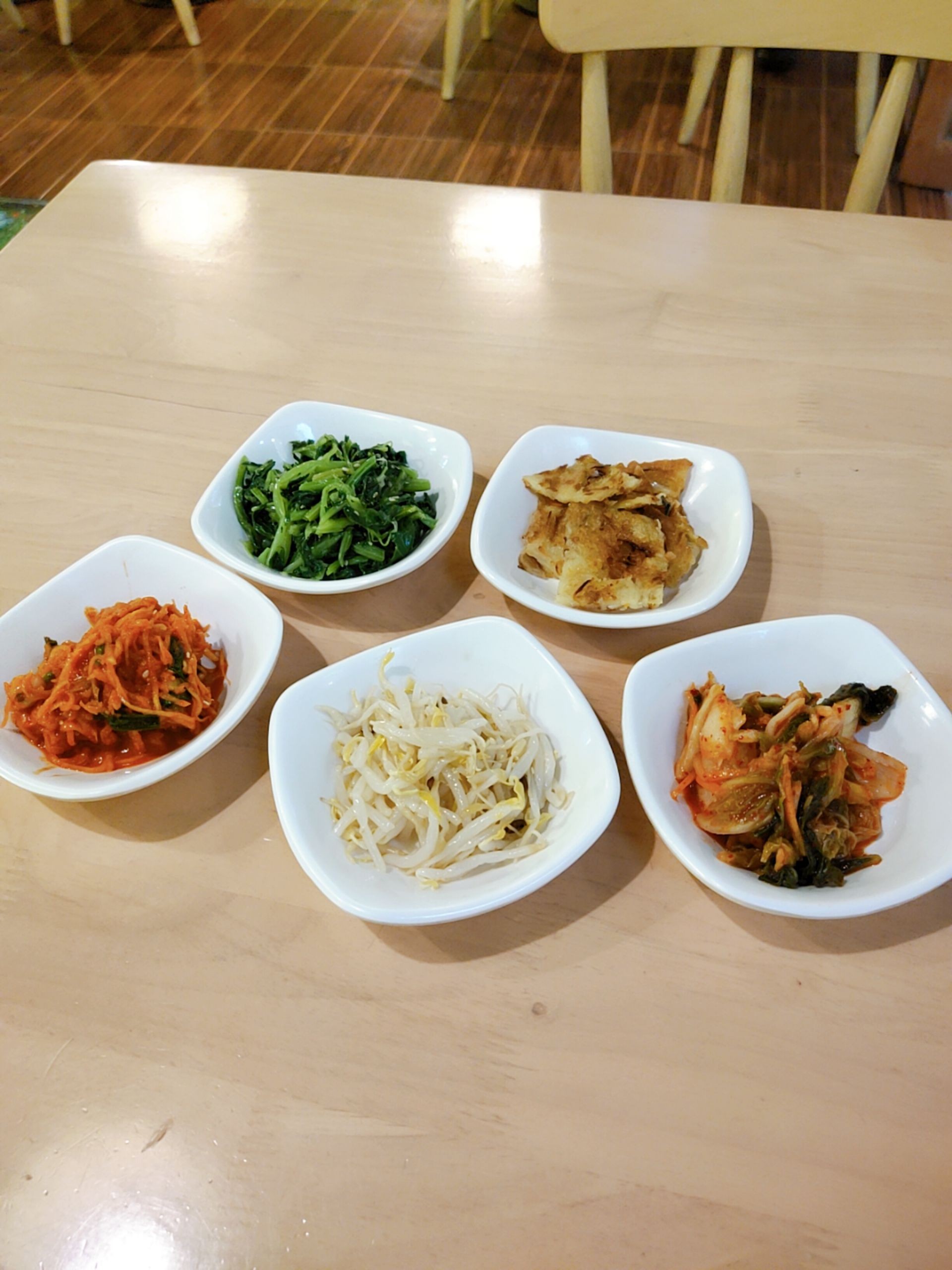 รีวิว Kiani ทองหล่อ - อร่อย รสเกาหลีแท้ๆ บริการดี ราคาดีค่ะ