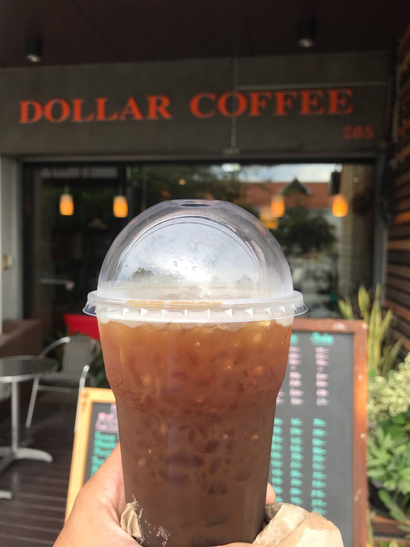 ร้าน Dollar Coffee | รีวิวร้านอาหาร