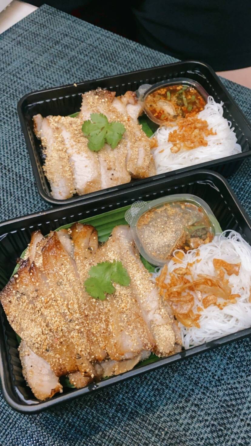 รีวิว คอหมูเฮาส์ - Kor Mhoo House - อร่อยมาก เกินคาด!!