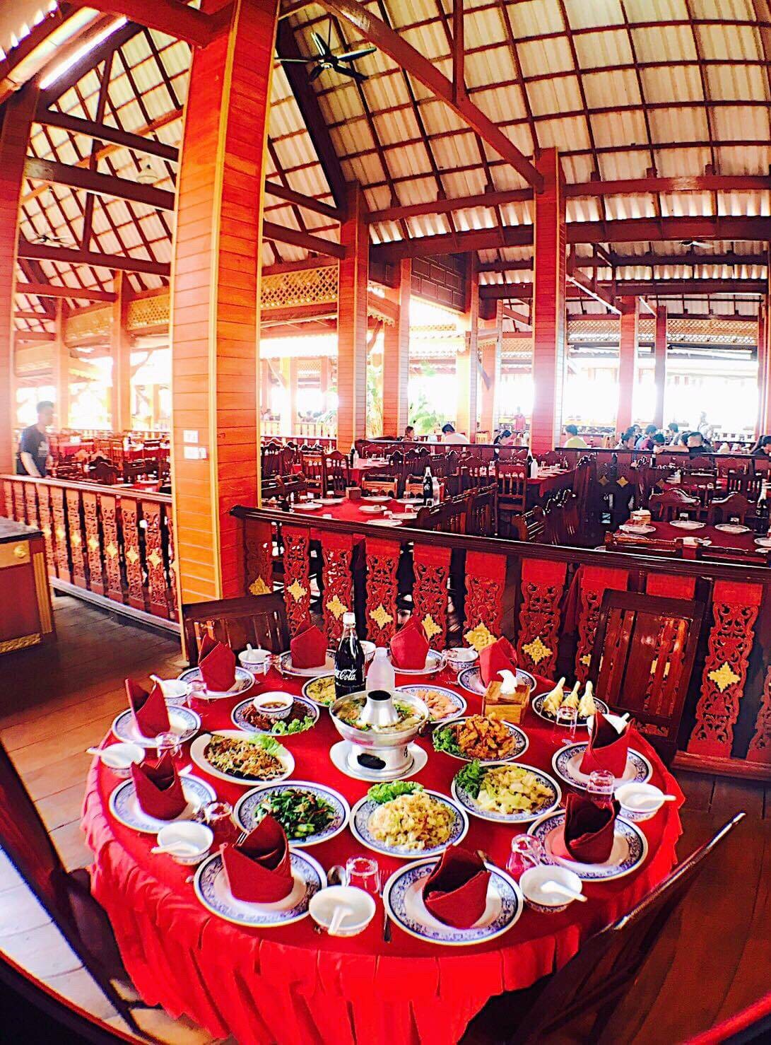 รีวิว NEWFERN RESTAURANT Panyee Island - อาหารอร่อยมากครับ