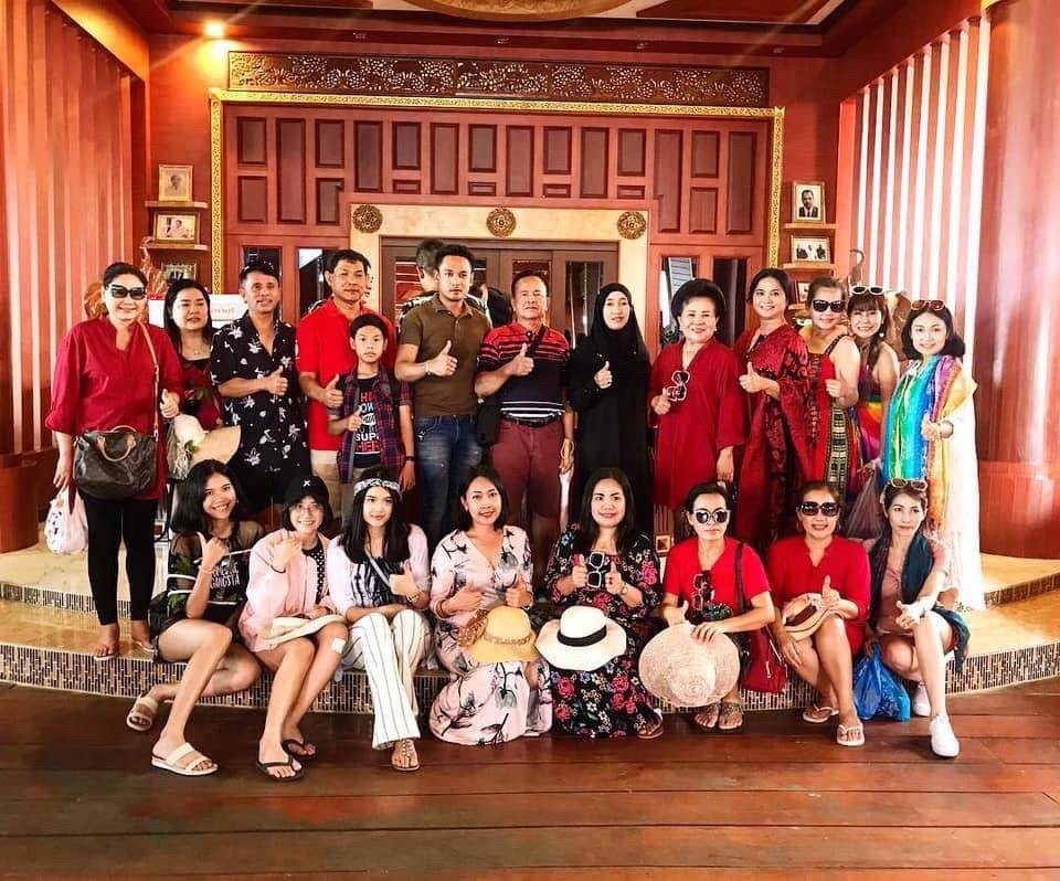 รูป NEWFERN RESTAURANT Panyee Island