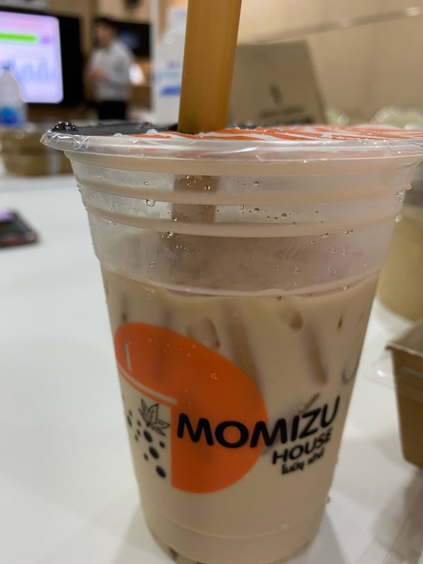 รีวิว Momizu House CENTRAL PHUKET FLORESTA - Milk tea bubble