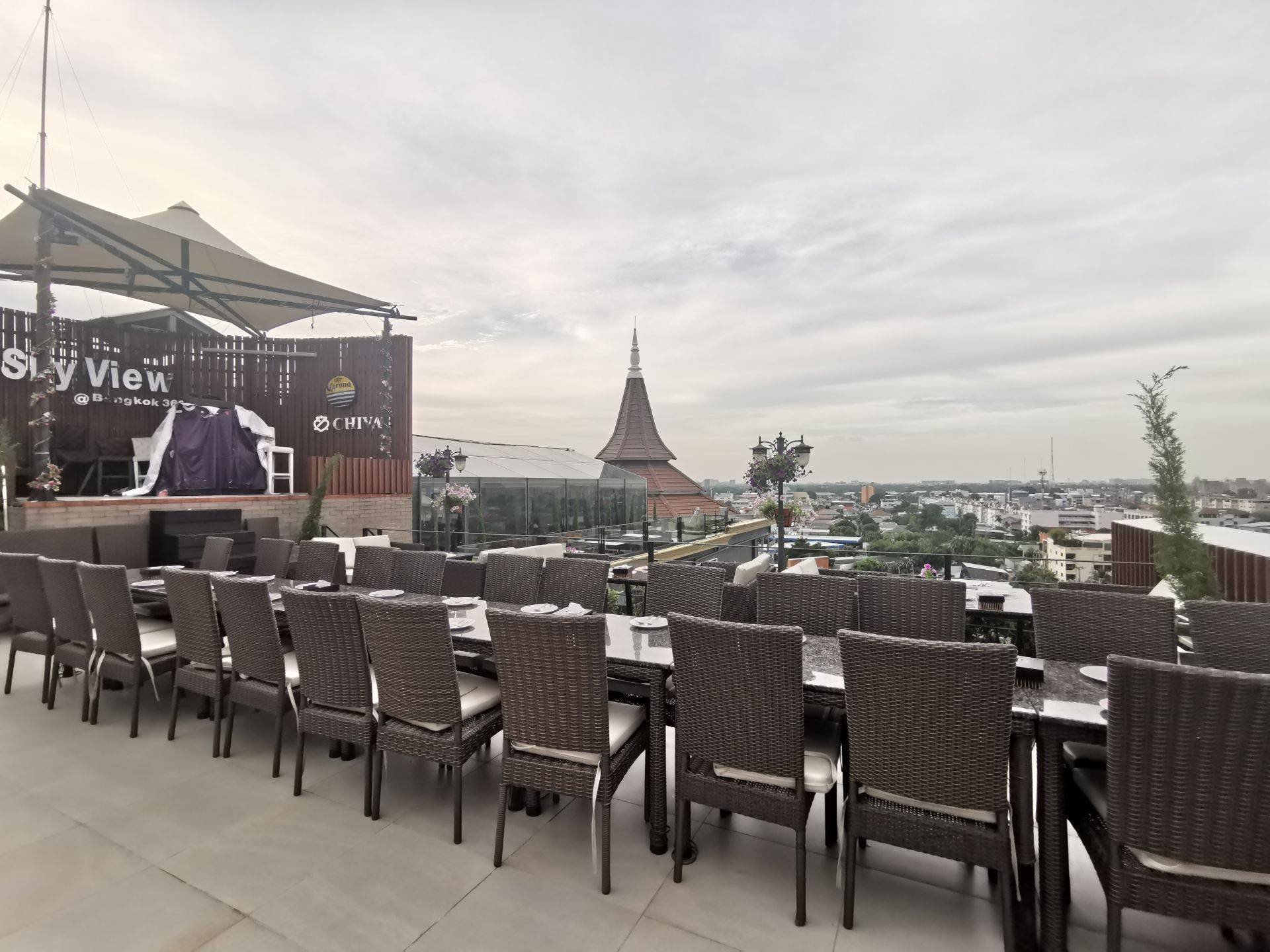 รีวิว Sky View - บรรยากาศดี แค่นั้นจริงๆ ในที่ราคาเอาเรื่อง...