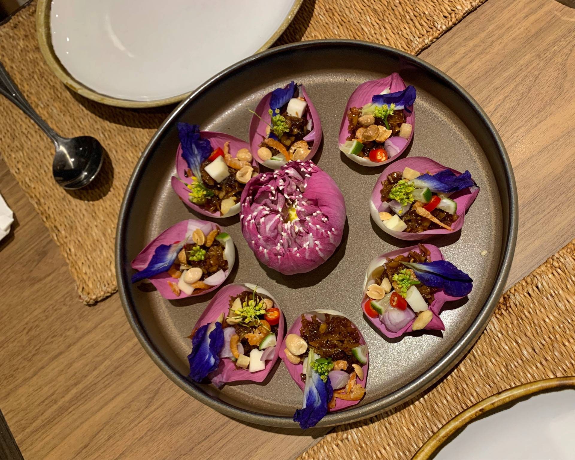 รูป The Local by Oam Thong Thai Cuisine