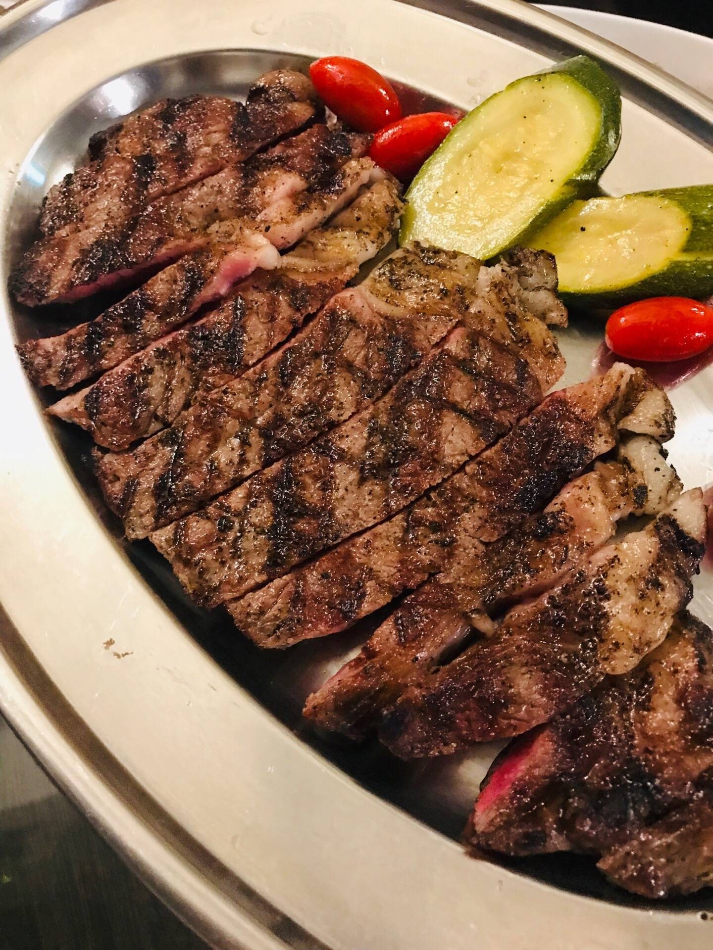 รีวิว Rod Dee Ded The Steakhouse บรรทัดทอง - มาทานสเต็กริบอายเนื้อไทยครับ