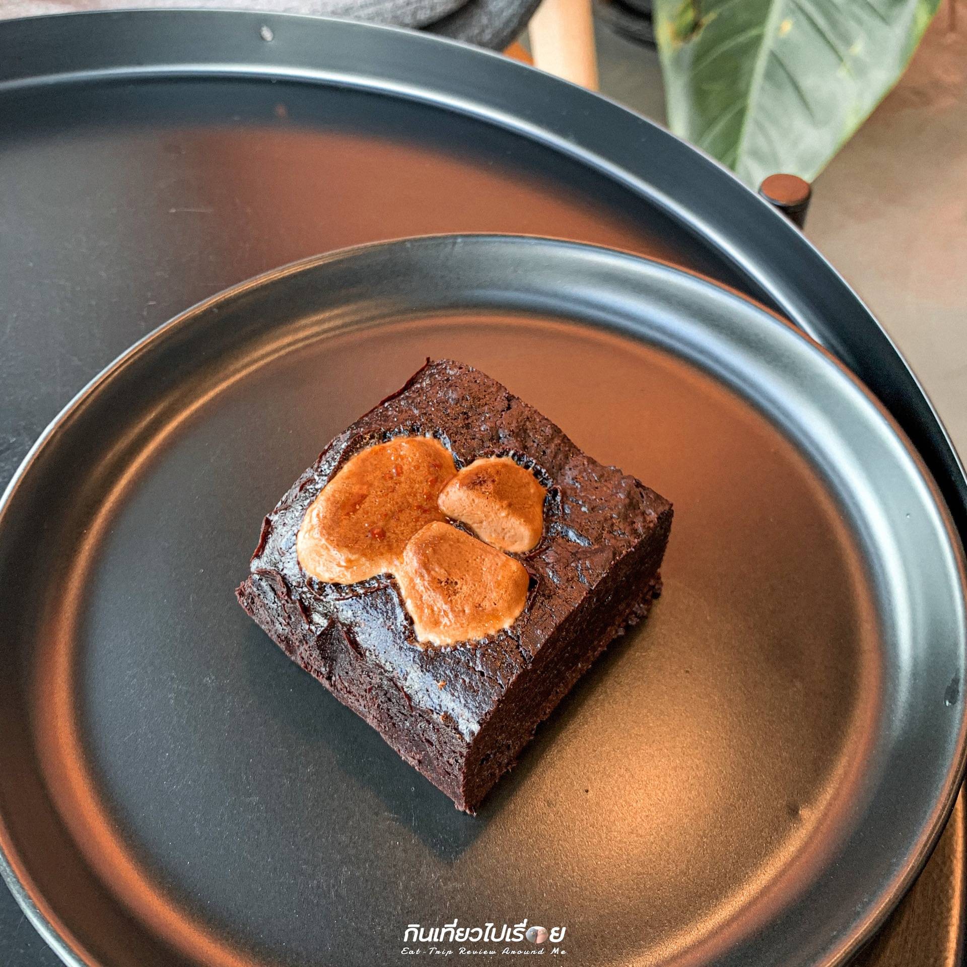 รูป Fika & Co. Cafe Singha Complex - Wongnai