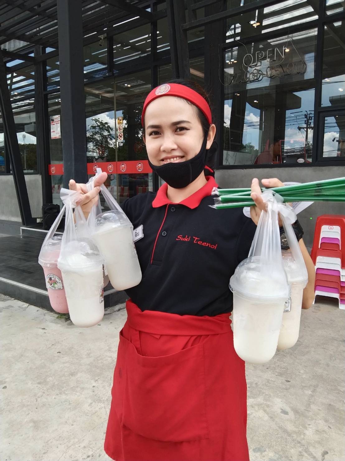 รีวิว มะพร้าวน้ำหอมปั่นนมสด by patcha - แนะนำน้ำมะพร้าวหอมปั่นนมสดอร่อยมากสมูทตี้สุดๆกินแล้วอยาก ...