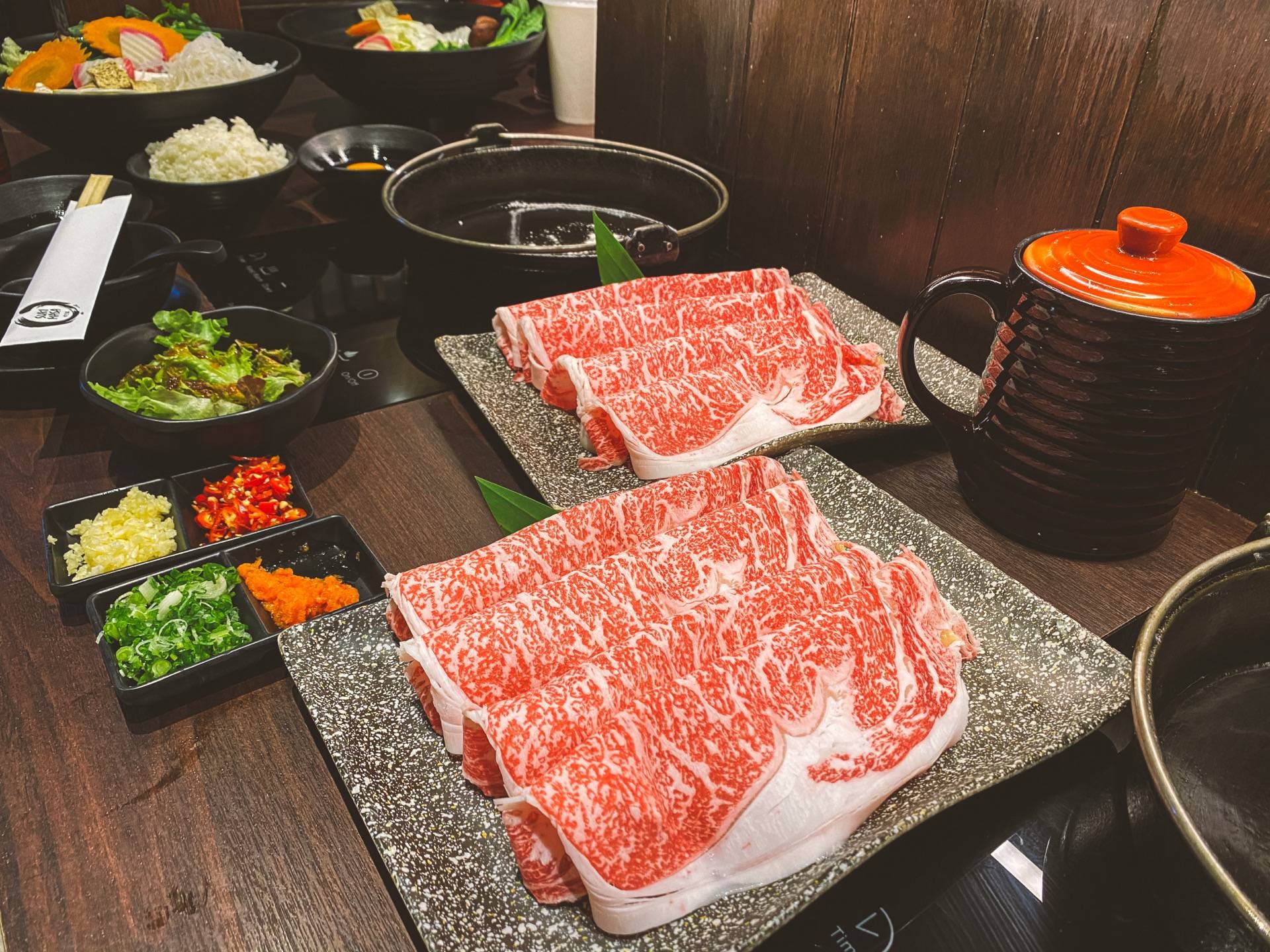 A4 Wagyu Beef Slides ร้าน SUKI MASA Siam Paragon - Wongnai