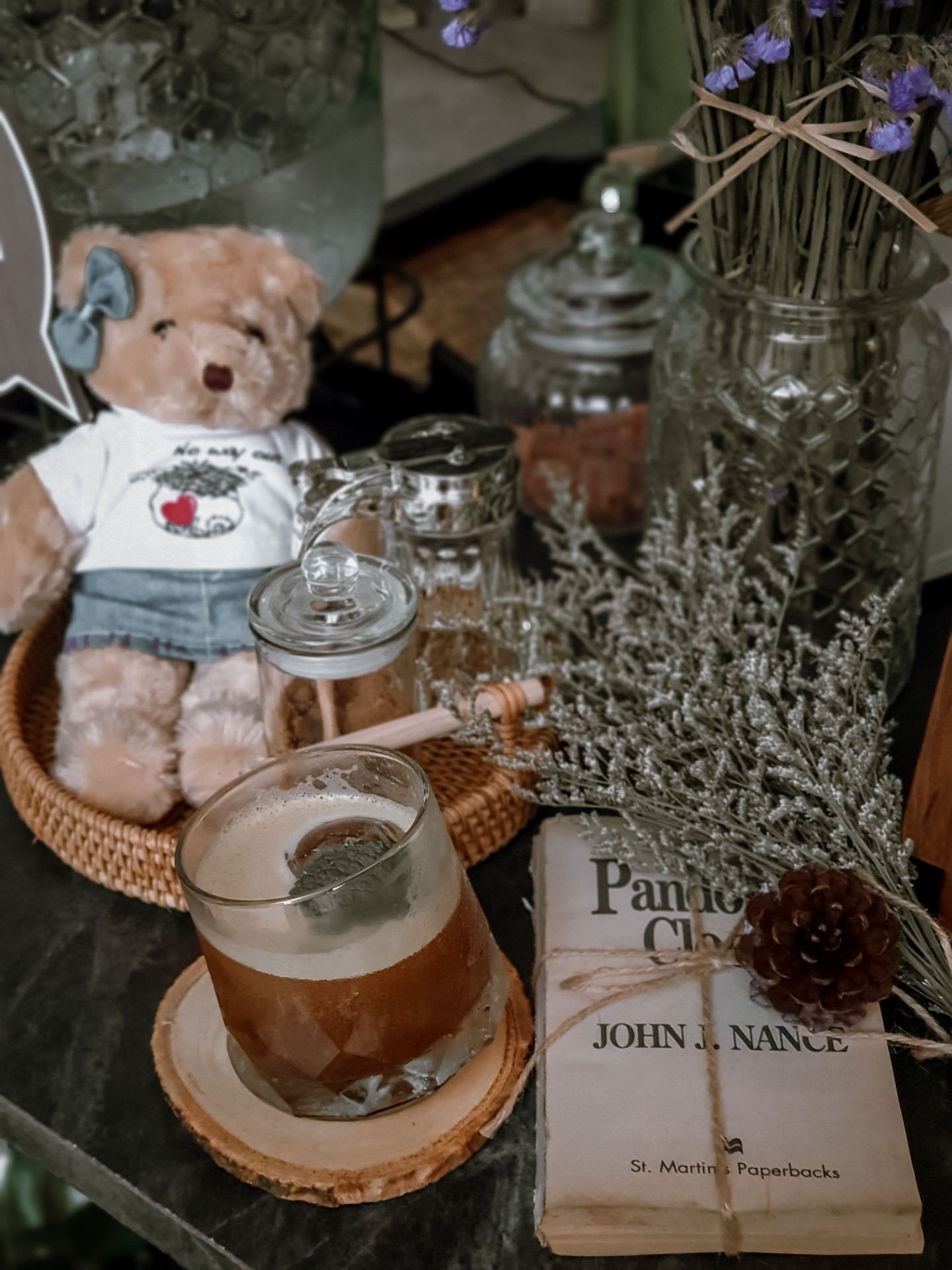 รีวิว Pause Coffee House 1 - บรรยากาศร้านเหมือนนั่งกินกาแฟ - Wongnai