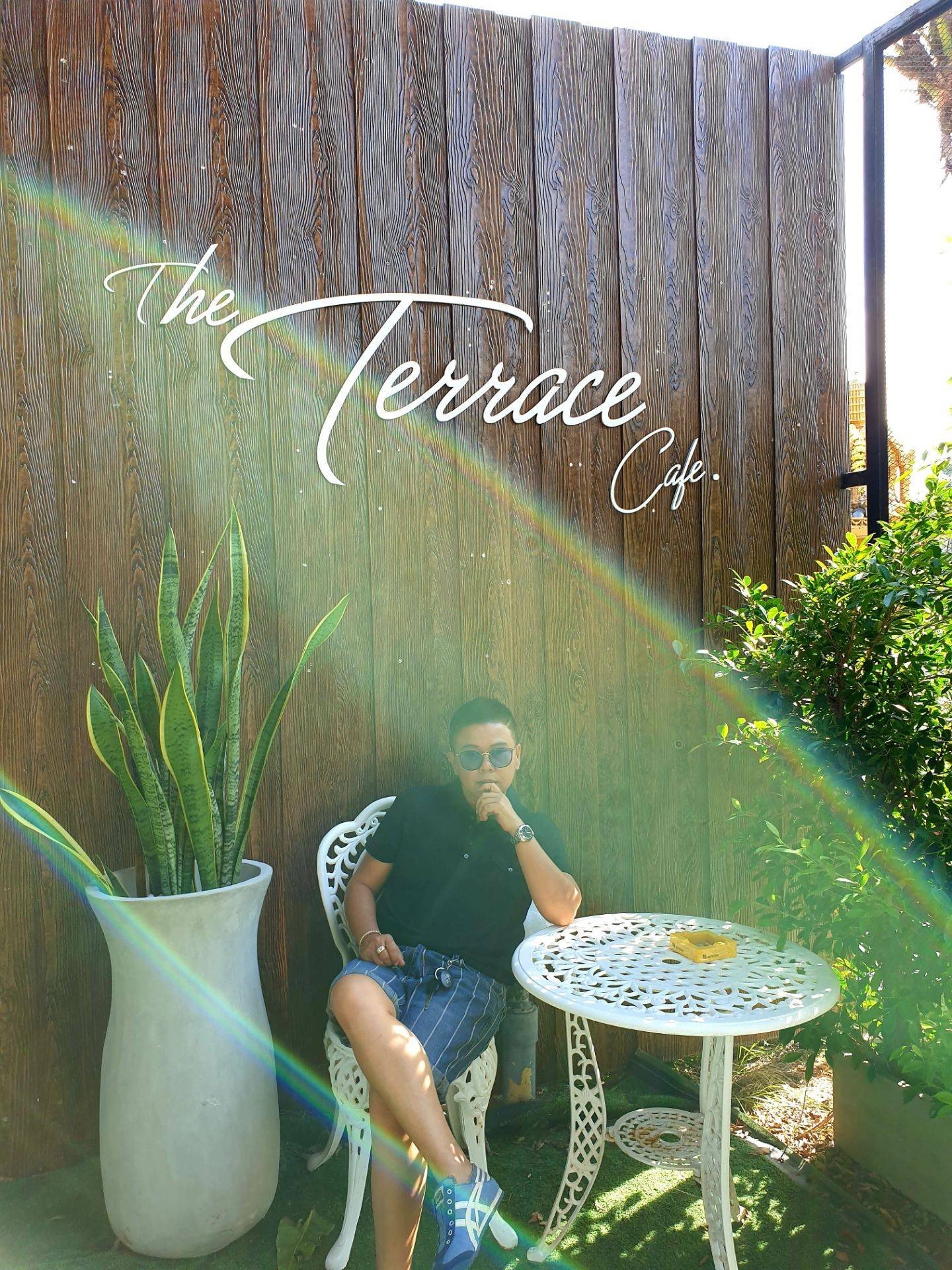 รีวิว The terrace cafe - เมนูปั่นรสชาติดี