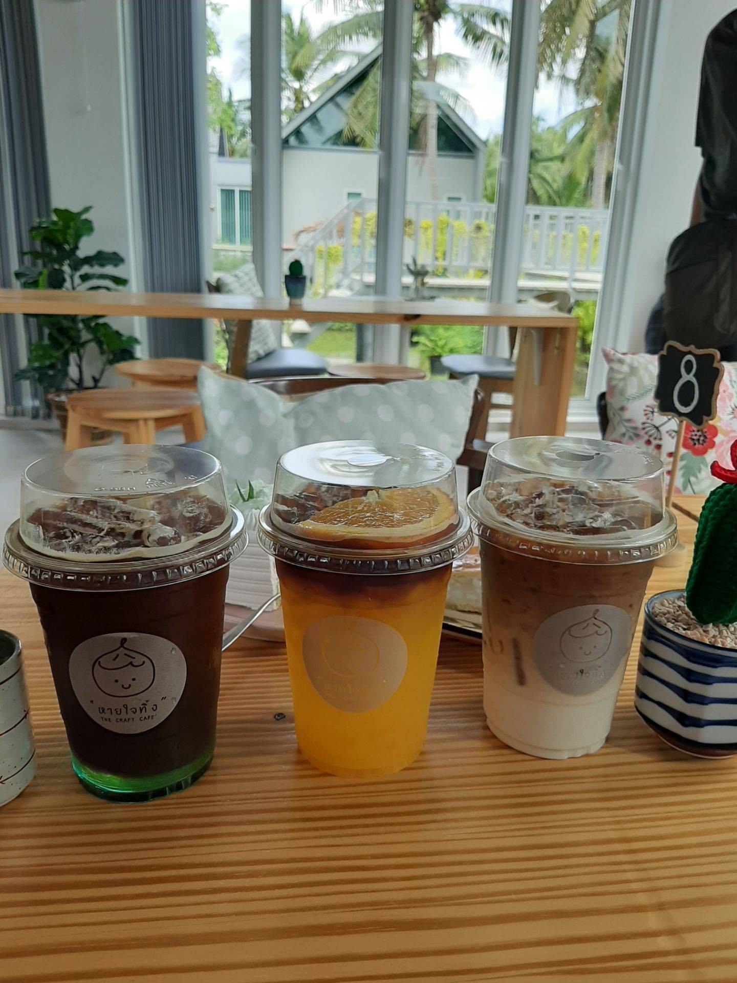 รีวิว หายใจทิ้ง The Craft Cafe - ร้านน่ารัก บรรยากาศดี - Wongnai