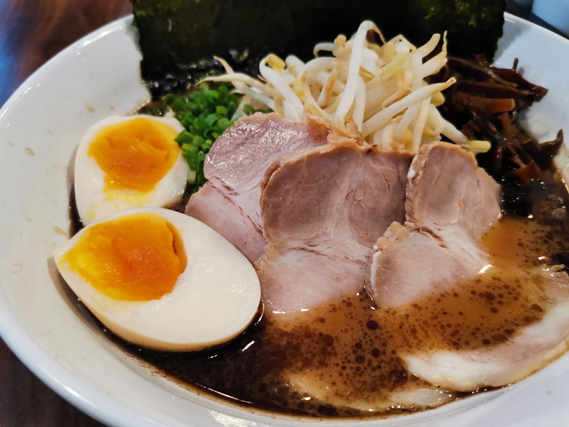 รีวิว Uchidaya Ramen (อุชิดายะ ราเมน) ธนิยะ - ร้านต้นฉบับจากเมืองโยโกฮาม่า