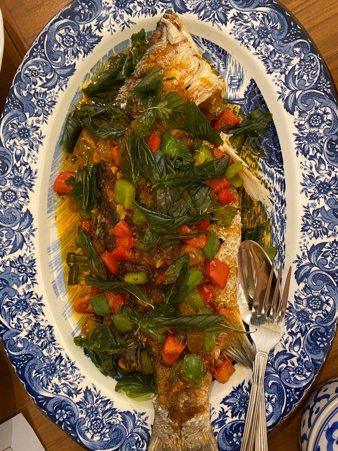 รีวิว Vanida Bangkok - ร้านอาหารไทยบ้านโบราณ รสชาติจัดจ้าน ควรแก่การลิ้มลอง