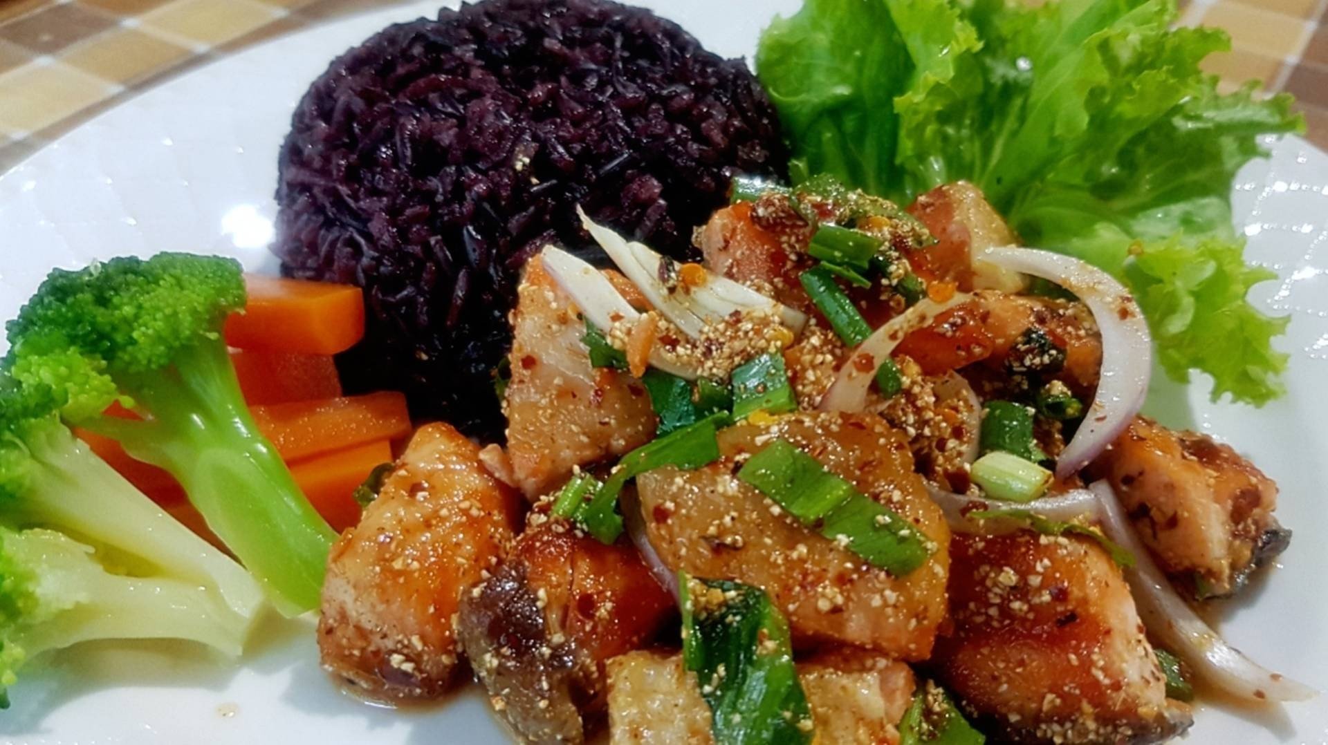 [รีวิว] ร้าน Clean Food Kitchen วุฒากาศ | เมนูแนะนำ รูปภาพ ราคา