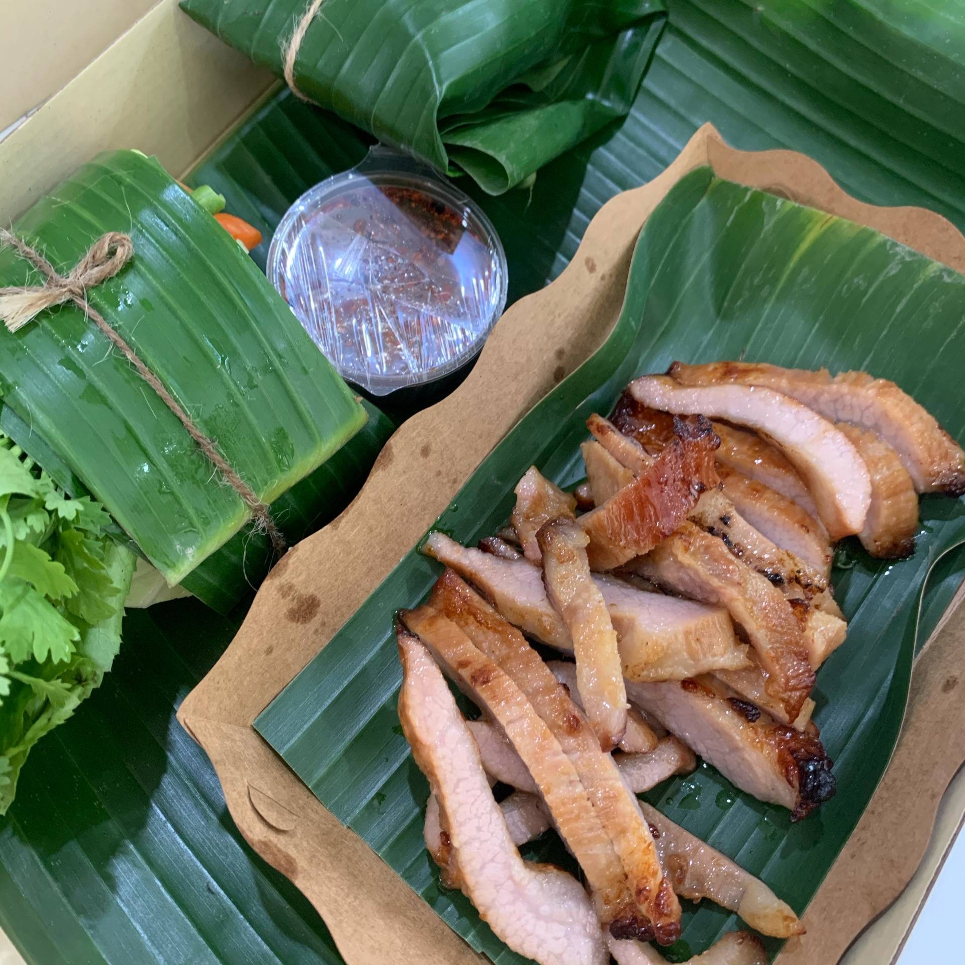 รีวิว คือดีย์ Kuedee ซ.จันทร์ 24 - ลองสั่งมากินเพราะชอบที่ร้านใช้ใบตอง ...