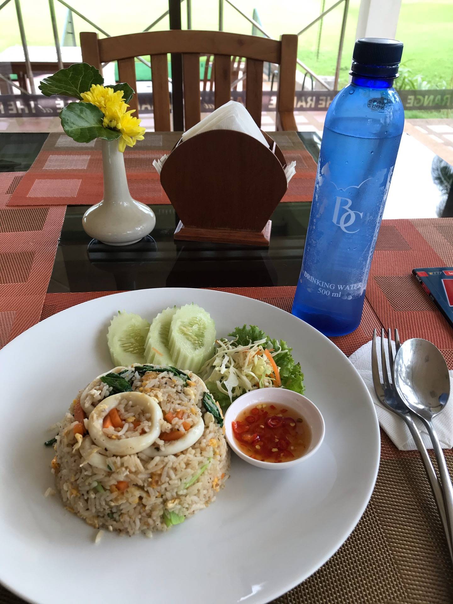 รีวิว The Range Cafe - ร้านอาหารราคาดีๆ ในสนามไดร์ฟ สนามกอล์ฟ blue canyon