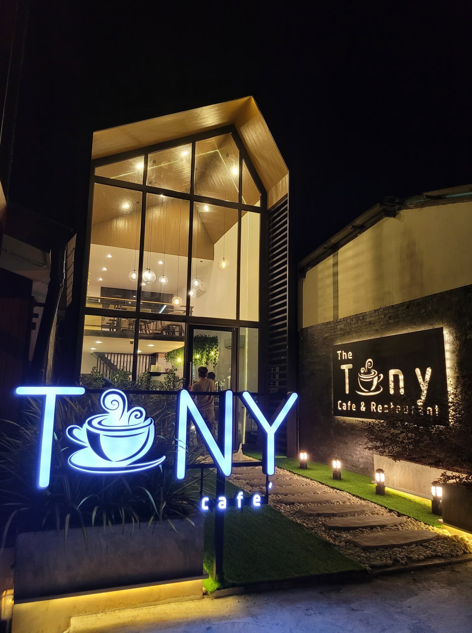 รีวิว The Tony Cafe เดอะ โทนี่ คาเฟ่ - ร้านกาเเฟเปิดใหม่