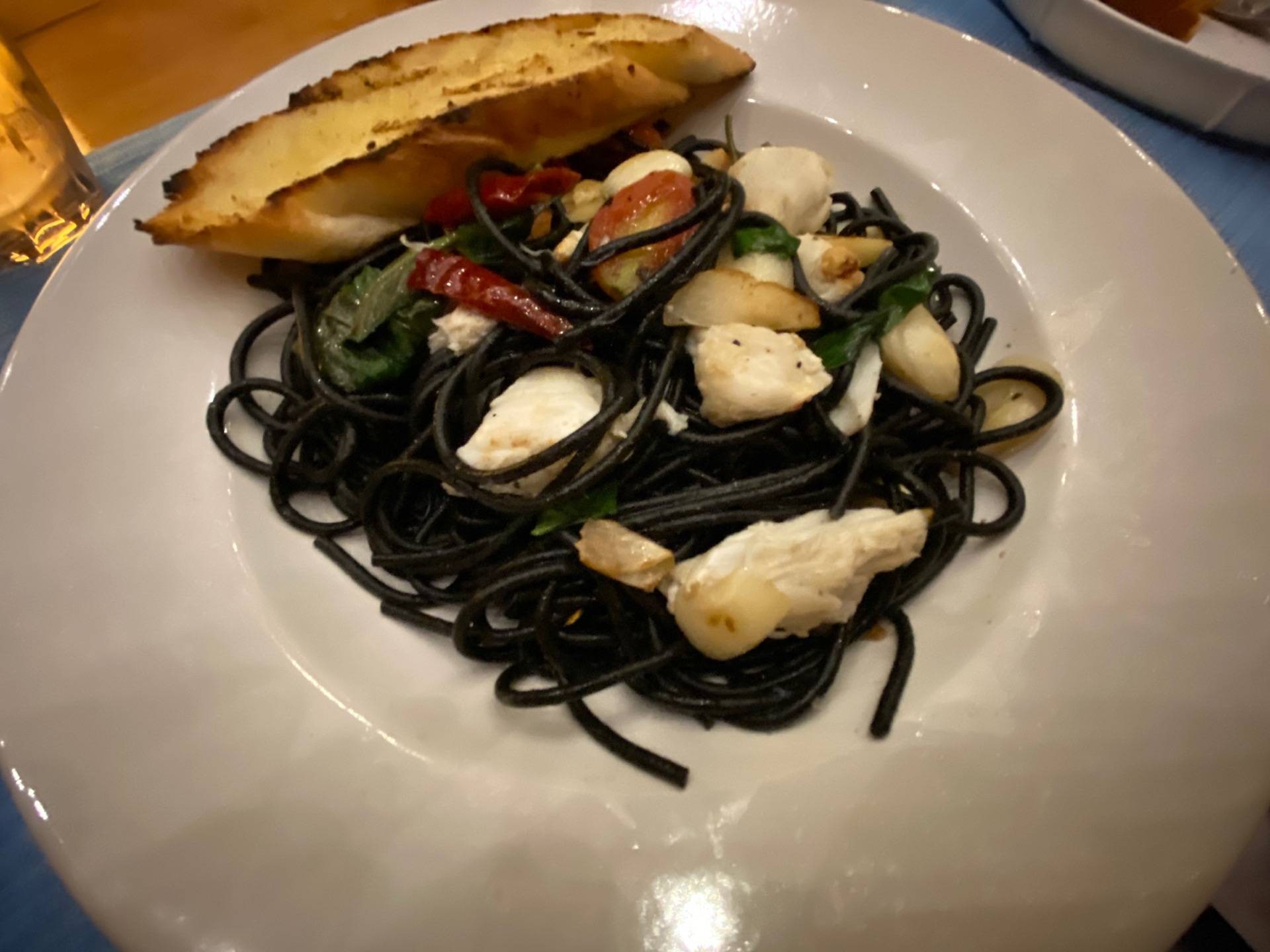 รีวิว Pebbles Bar and Grill - ร้านอาหารภายในโรงแรมเรเนซองส์ พัทยา ...