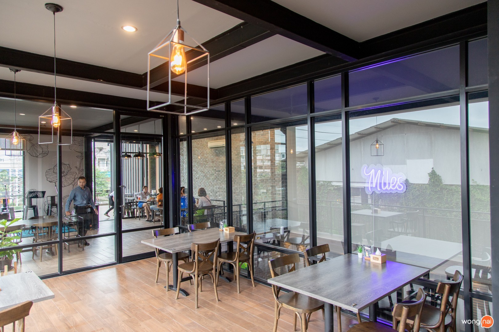 “Miles Cafe” คาเฟ่บุรีรัมย์ เพลินอาหารคาวหวานจากฝีมือเชฟโรงแรม 5 ดาว!