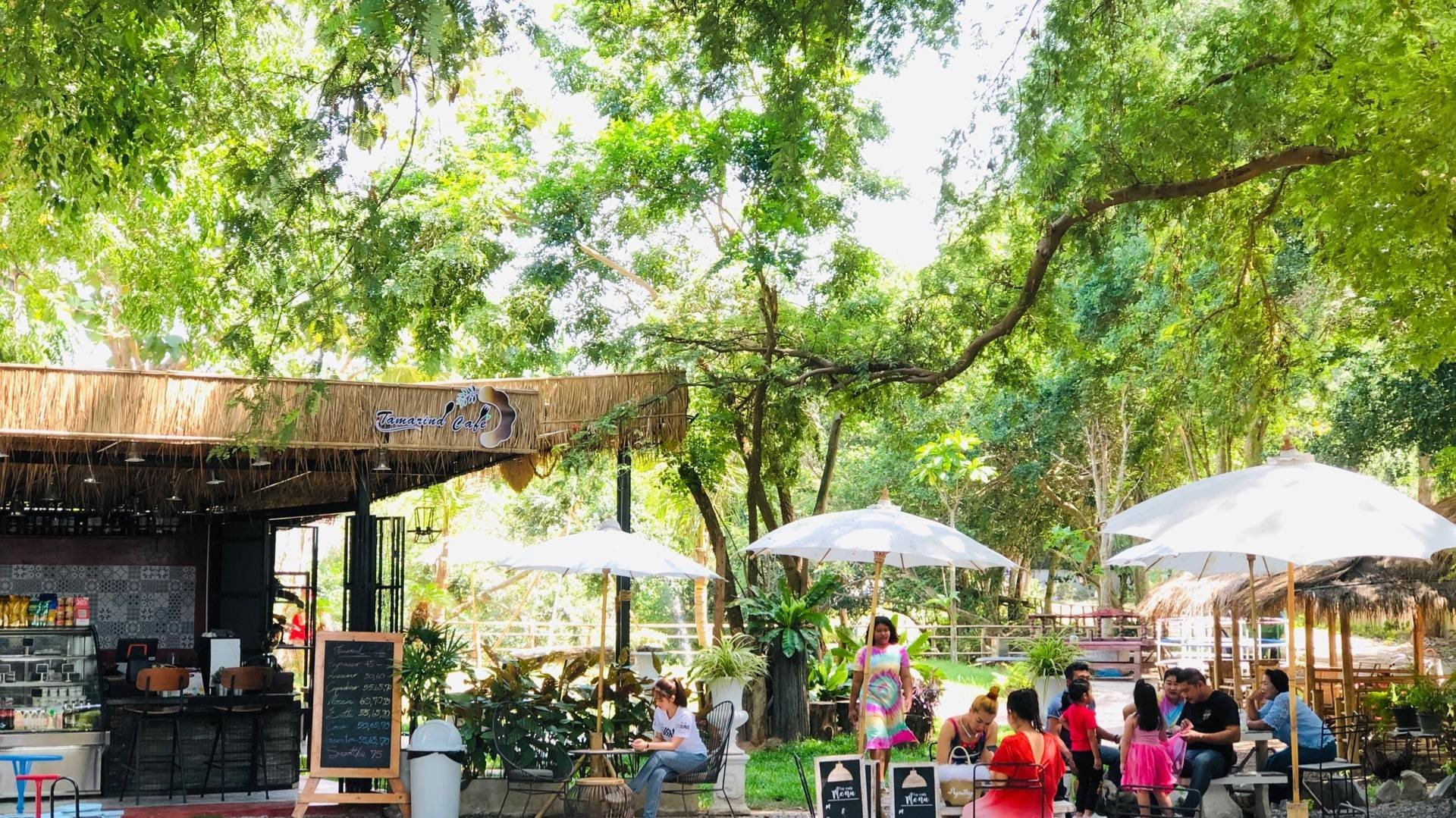 รีวิว Tamarind Cafe’ - ธรรมชาติเกือบ100% ดูสะอาดตา และสูดอากาศได้เต็ม ...