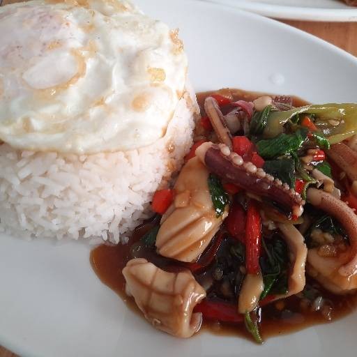 [รีวิว] ร้าน เจริญกรุงตามสั่ง (Street food) Sathu Pradit49 road - Rama3 ...