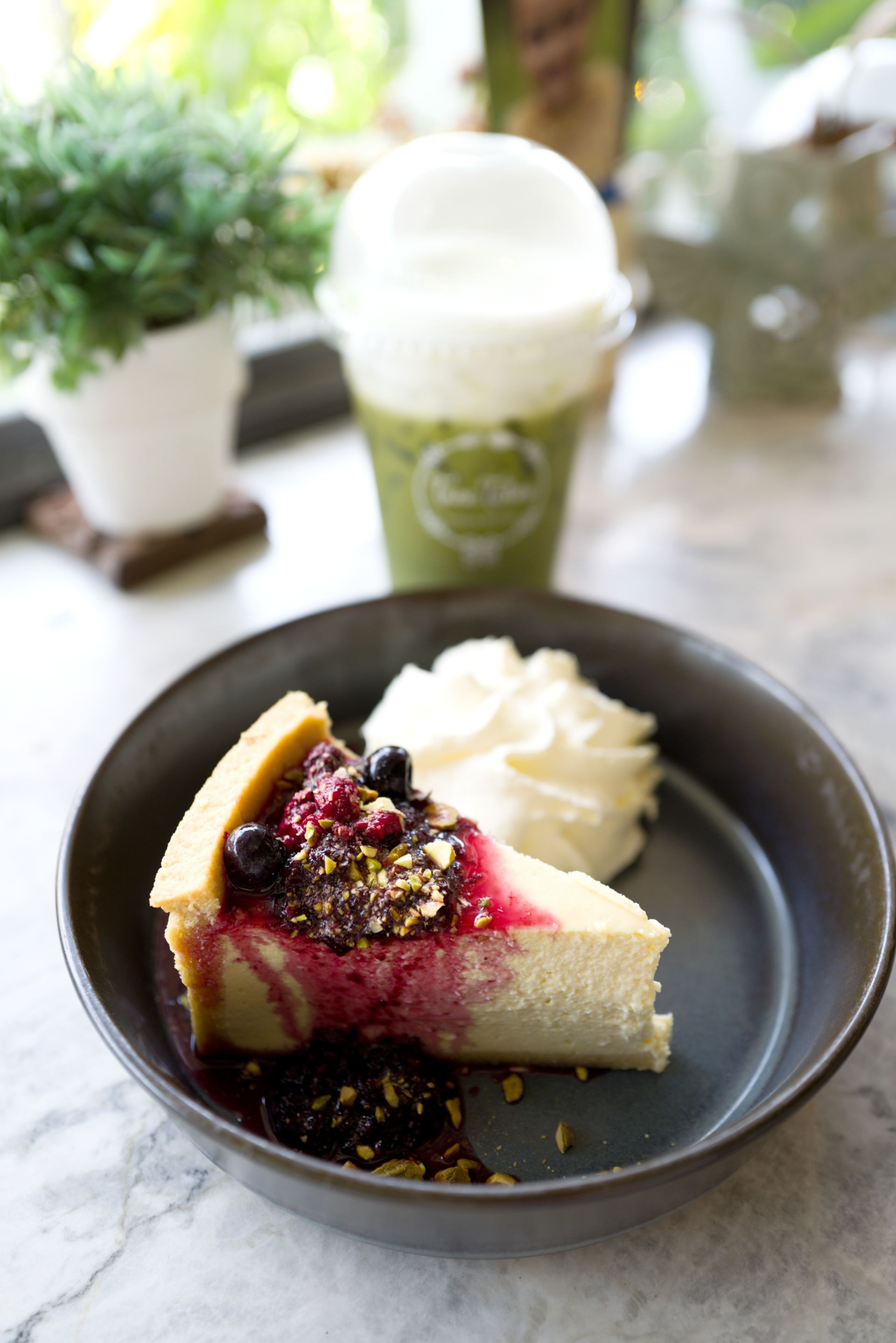 รีวิว Tree Tales Cafe พัทยา นาเกลือ - คาเฟ่อาหารเช้า /เบเกอรี่ เก่าแก่ ...