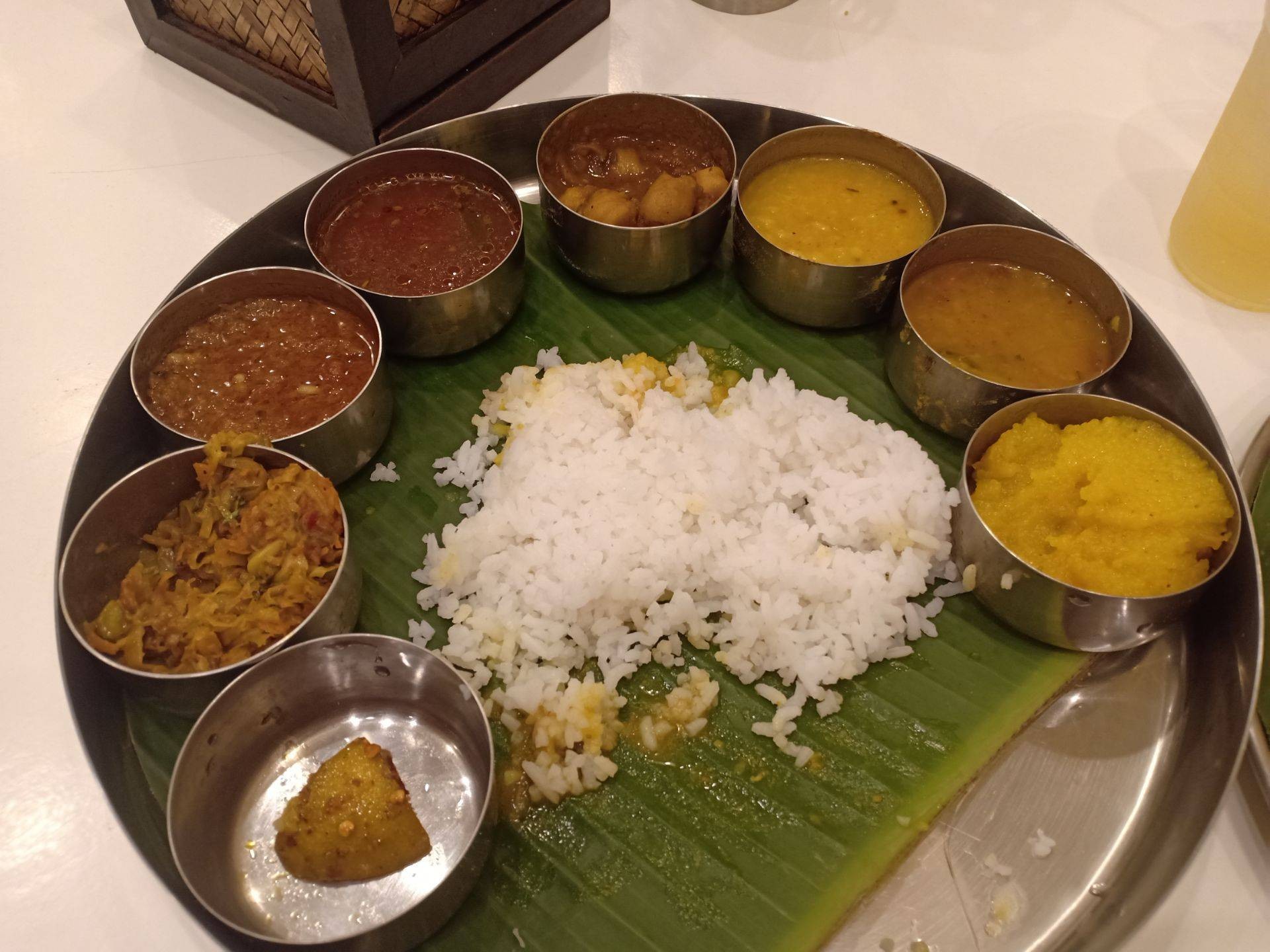 รีวิว Sugam Indian Veg Restaurant Silom - อาหารอินเดีย Vegan รสชาติดี ...
